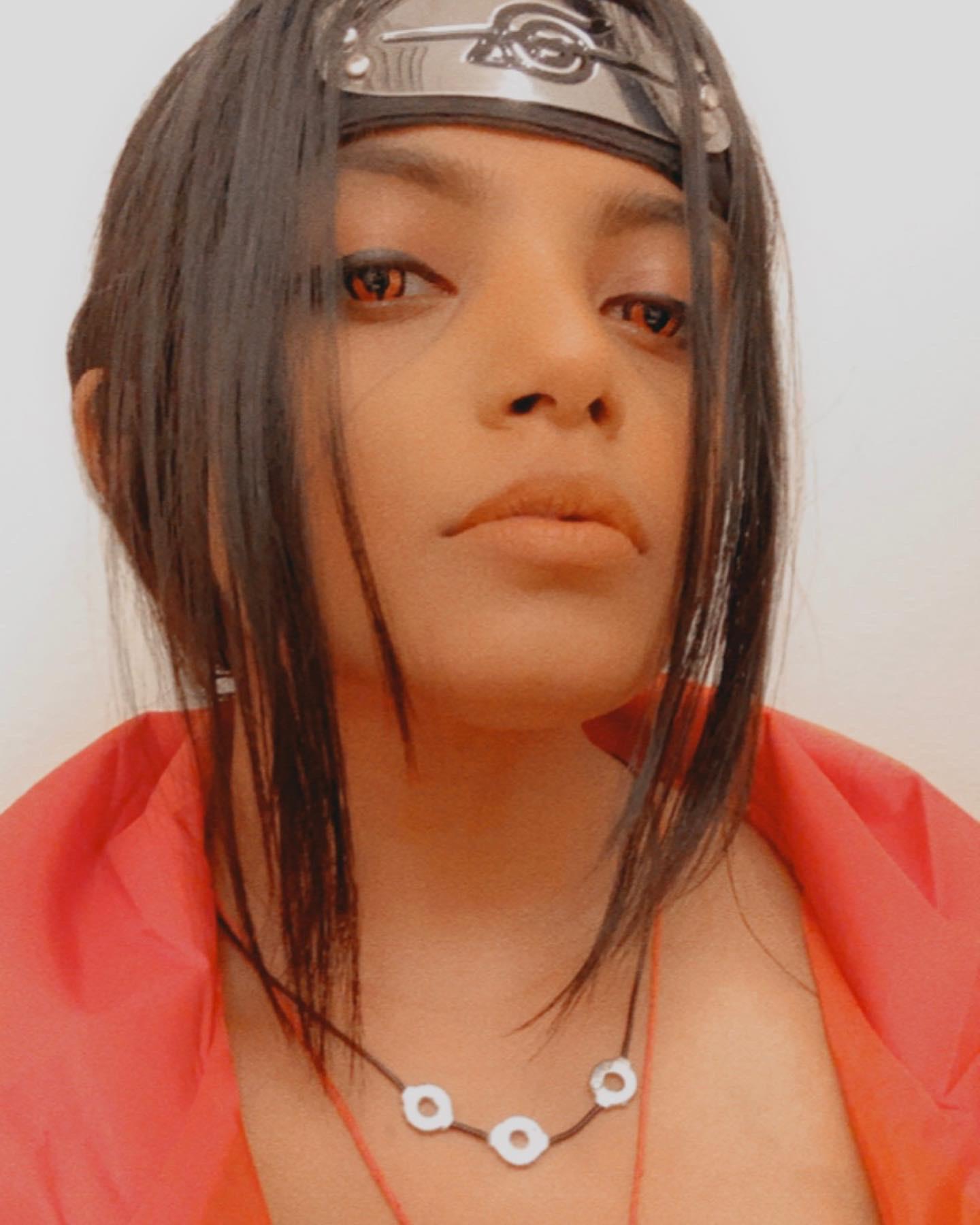 Female Itachi cosplay | Scrolller