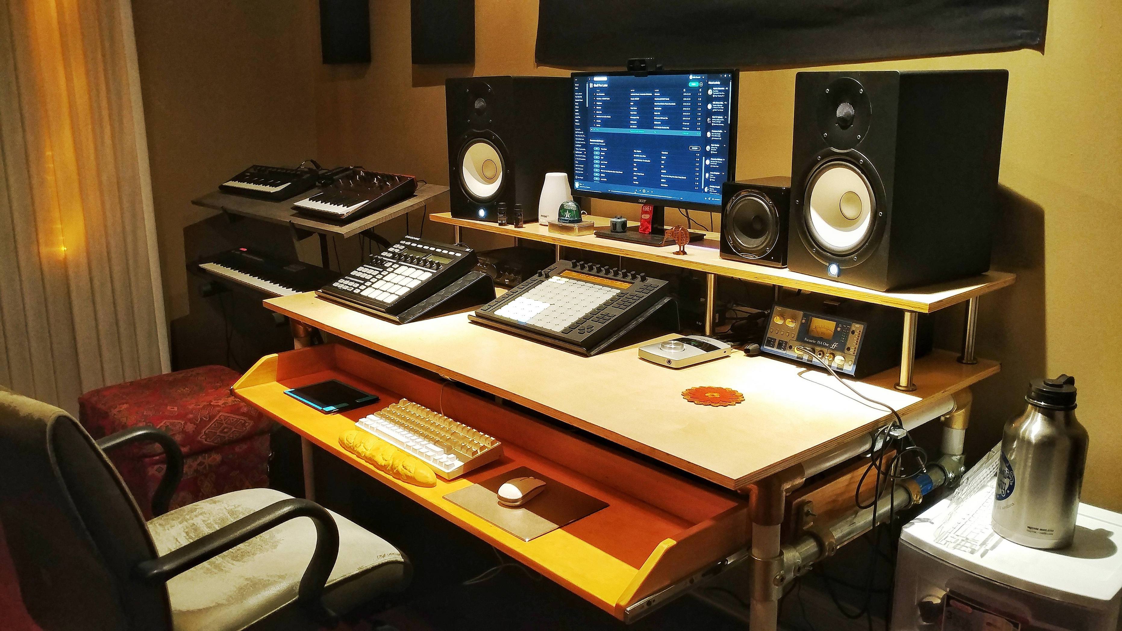 Finally built my diy dream desk | Scrolller Finally built my diy dream desk | Scrolller