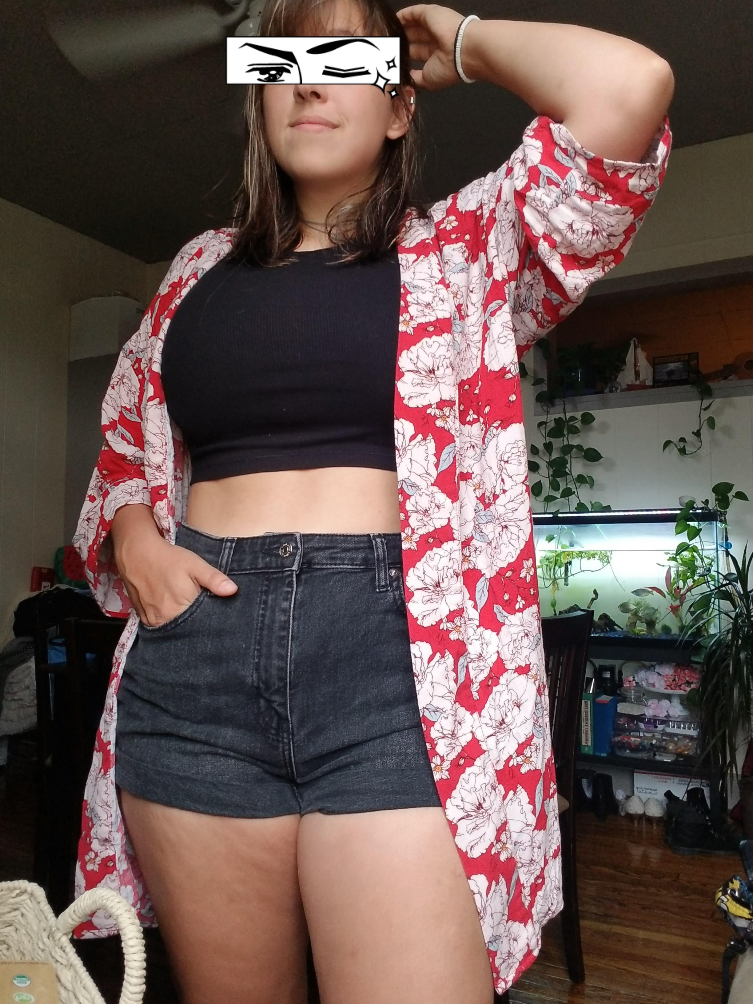 Finally cool enough for something with sleeves! | Scrolller