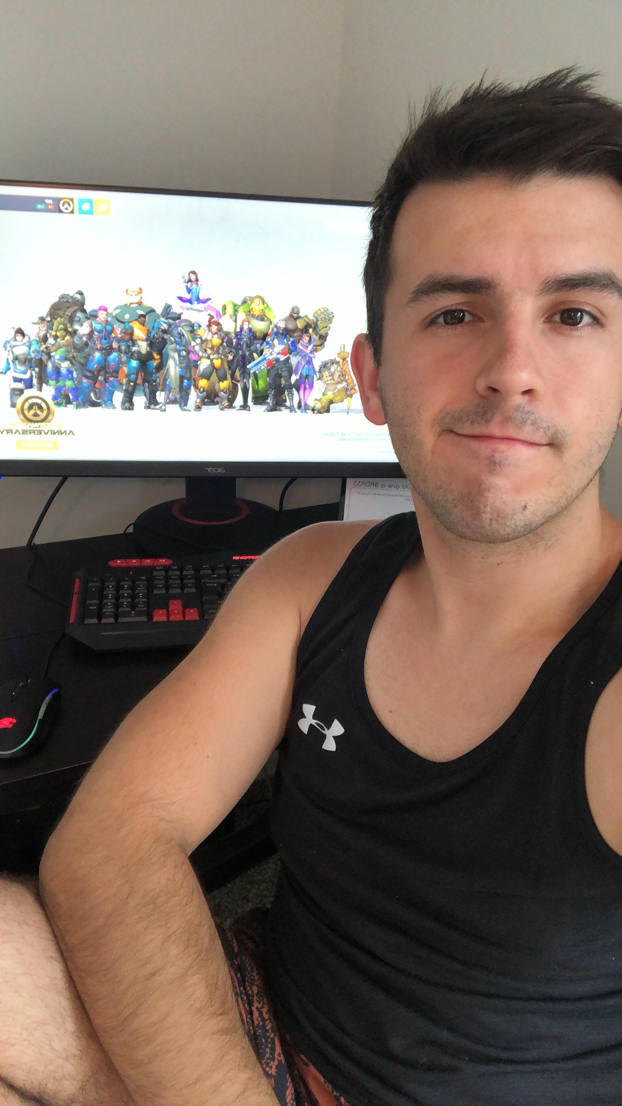 Finally got a gaming pc! Now just relearning how to not be trash at overwatch. | Scrolller