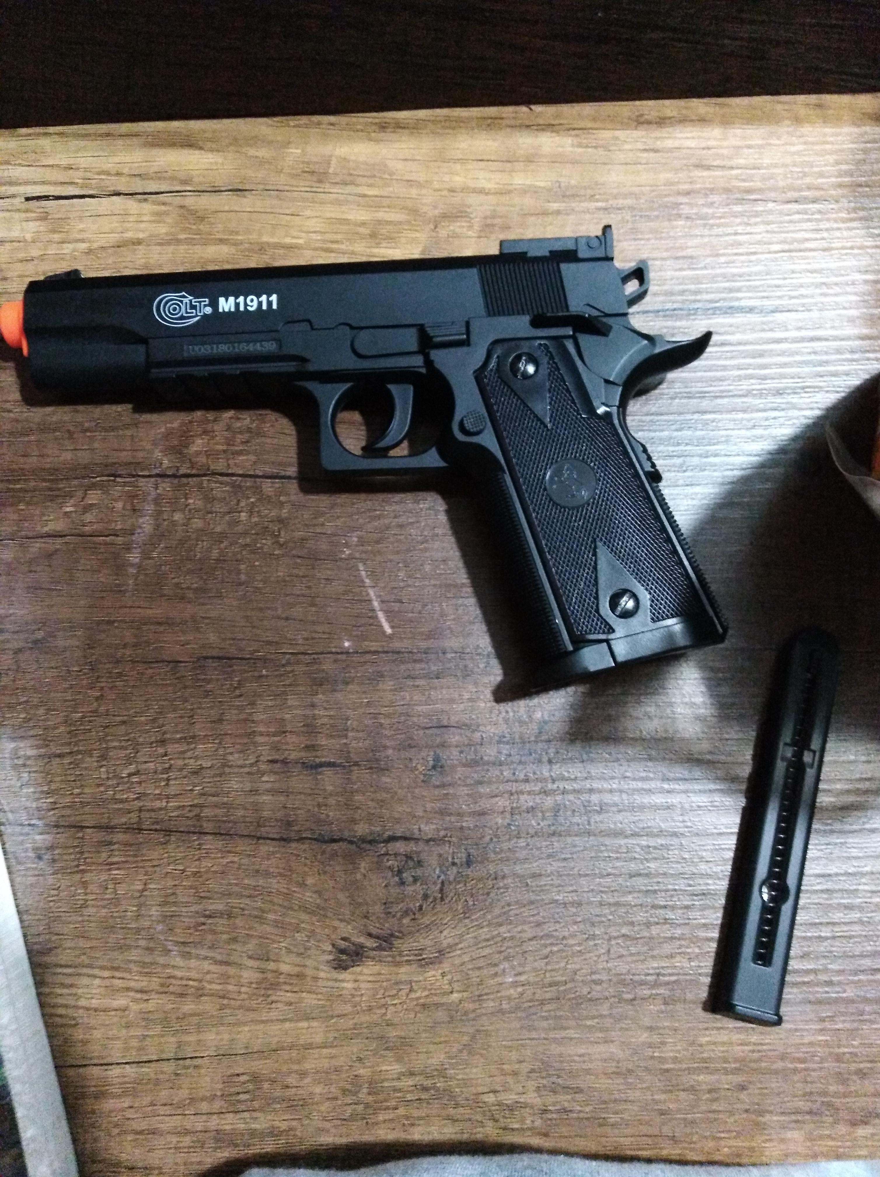 Finally got my first airsoft gun! Colt m1911 Co2 with no blowback | Scrolller