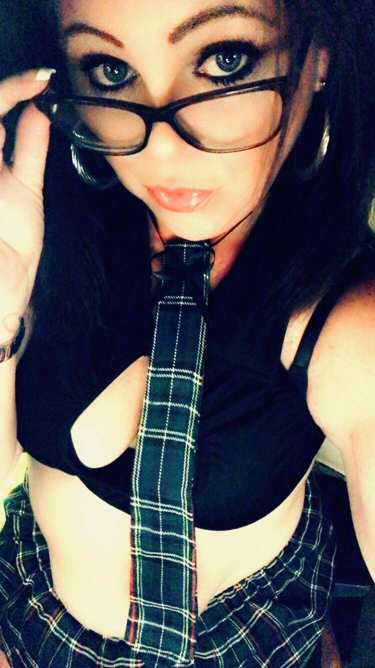 Finally the weekend 🔥 | Scrolller