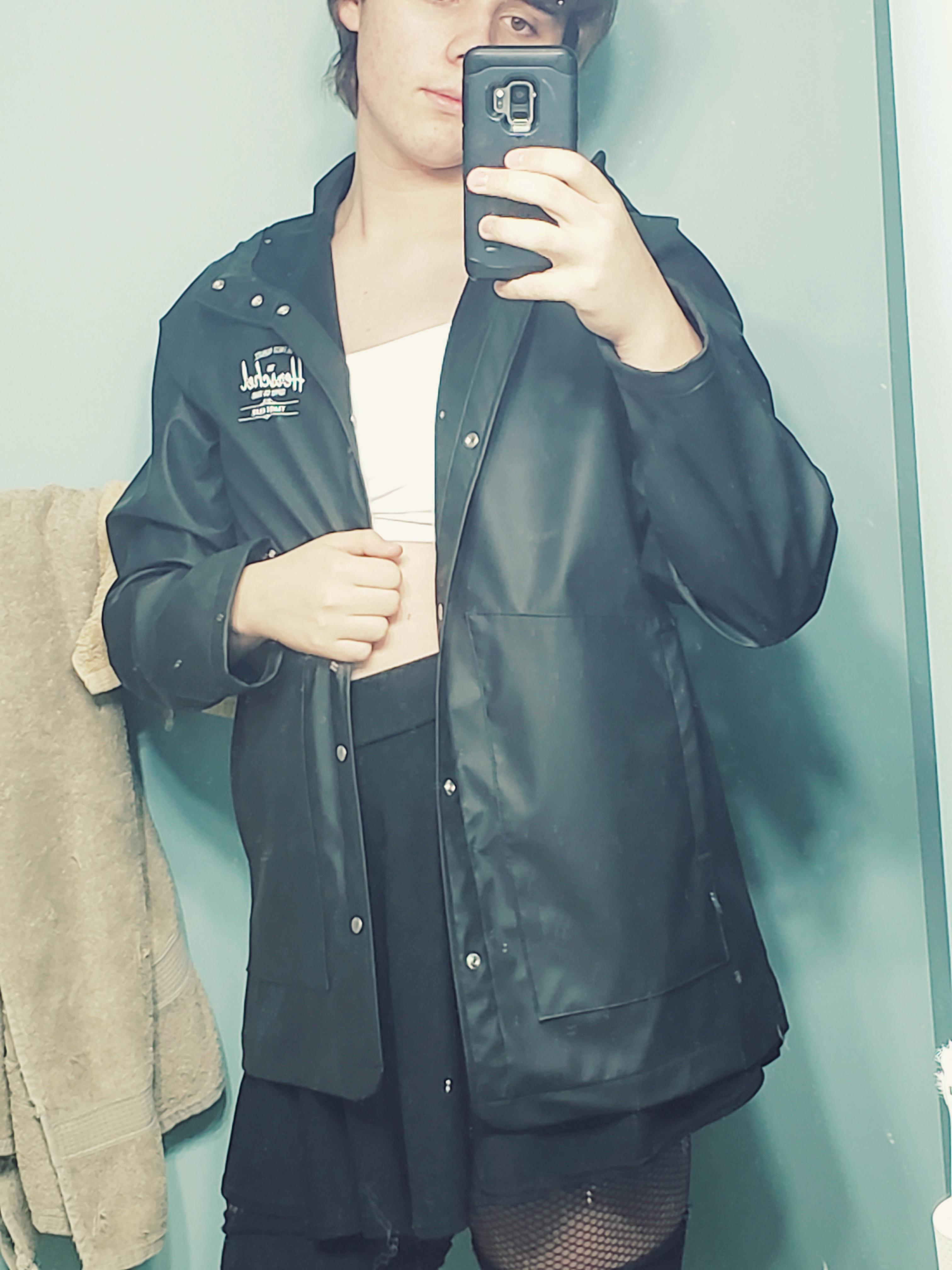Finally turned 18, gonna try starting down the road to coming out soon ... Finally turned 18, gonna try starting down the road to coming out soon ...