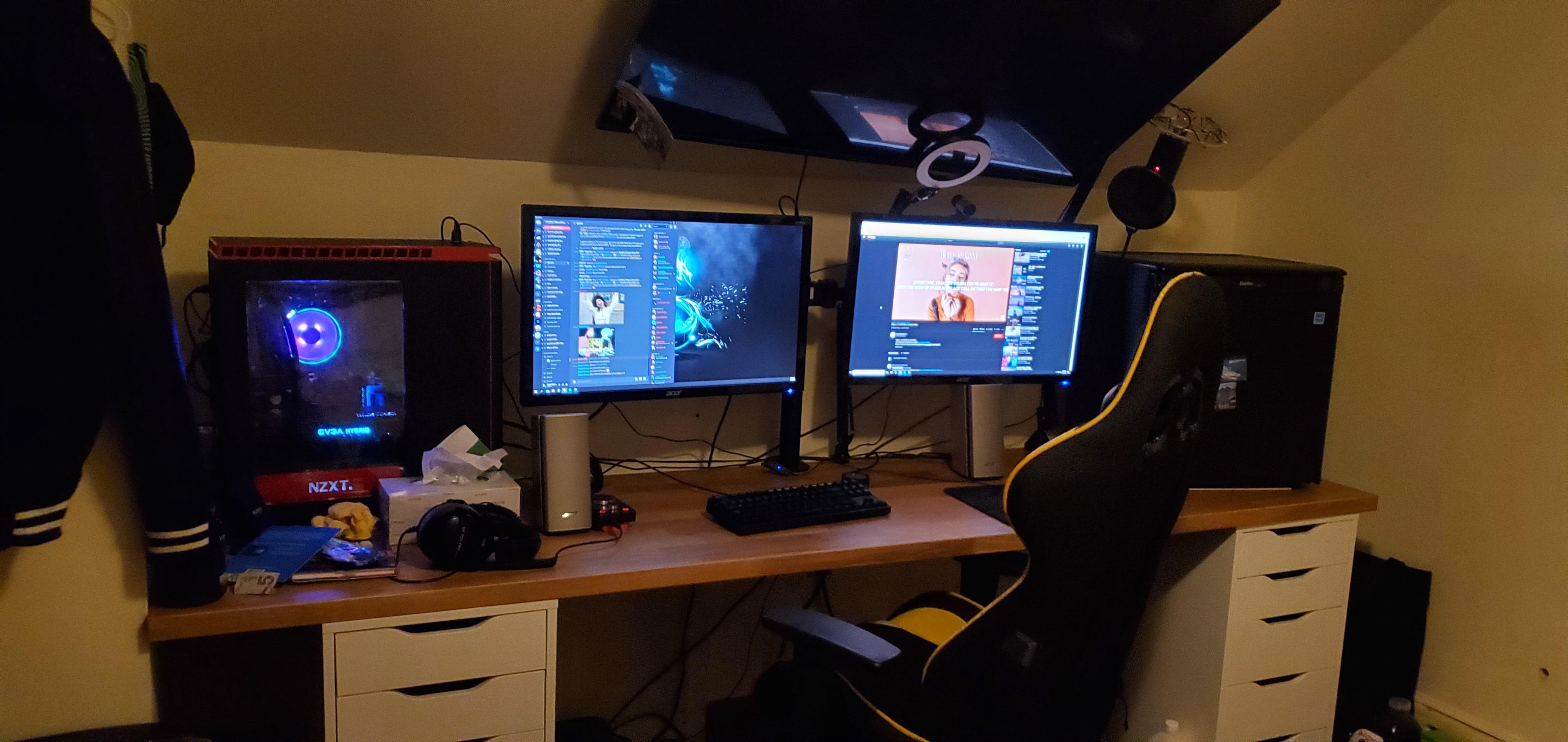 Finally upgraded my desk, behold the IKEA Battlestation! | Scrolller