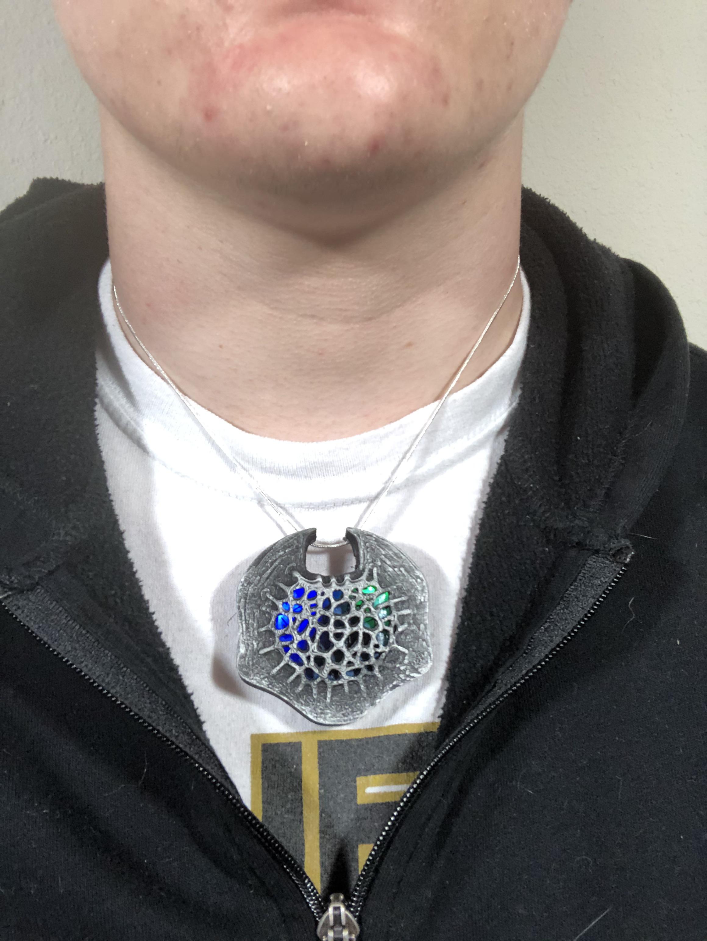 Finished a necklace version! | Scrolller