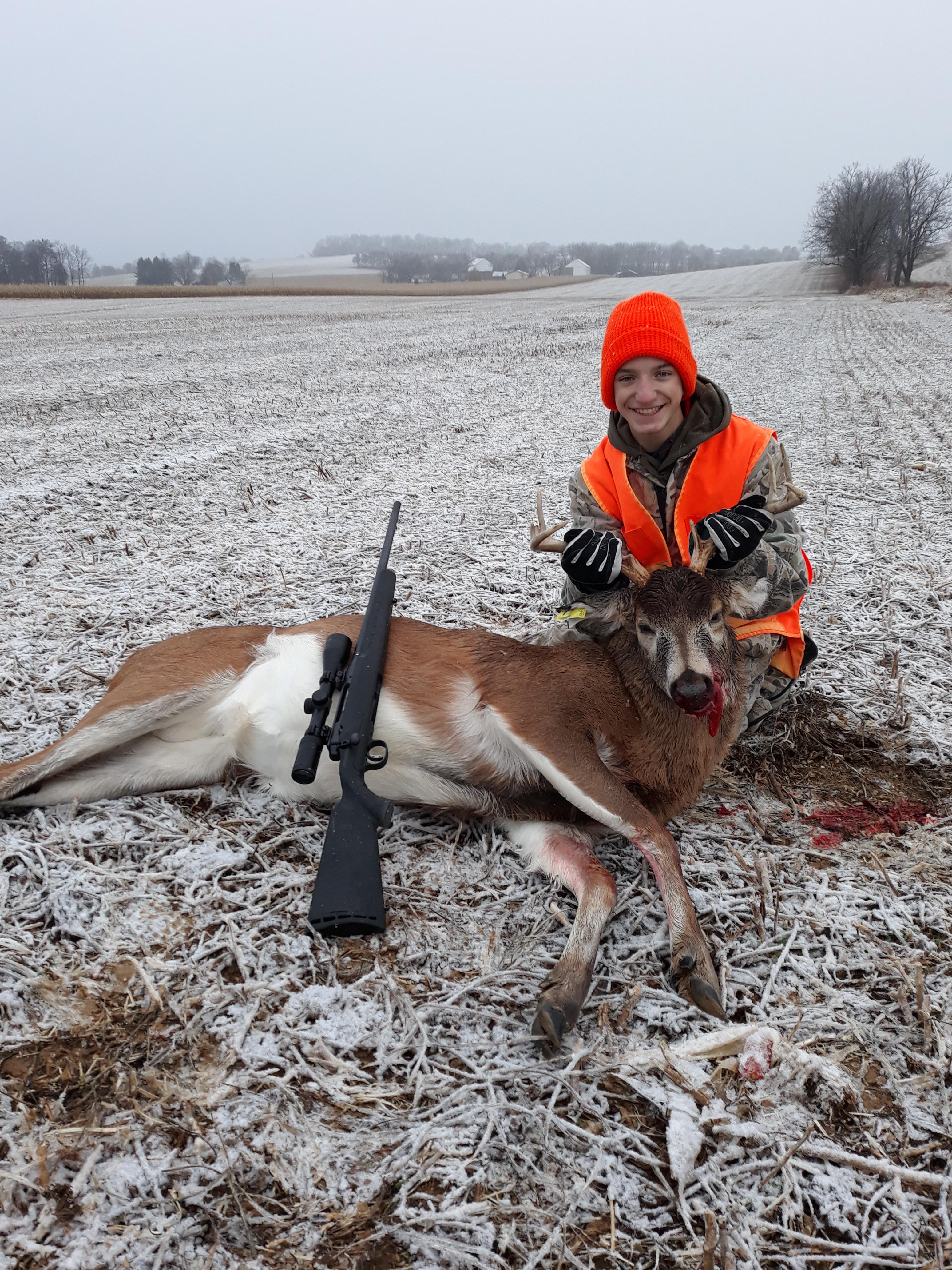 First buck ever 7 pointer | Scrolller