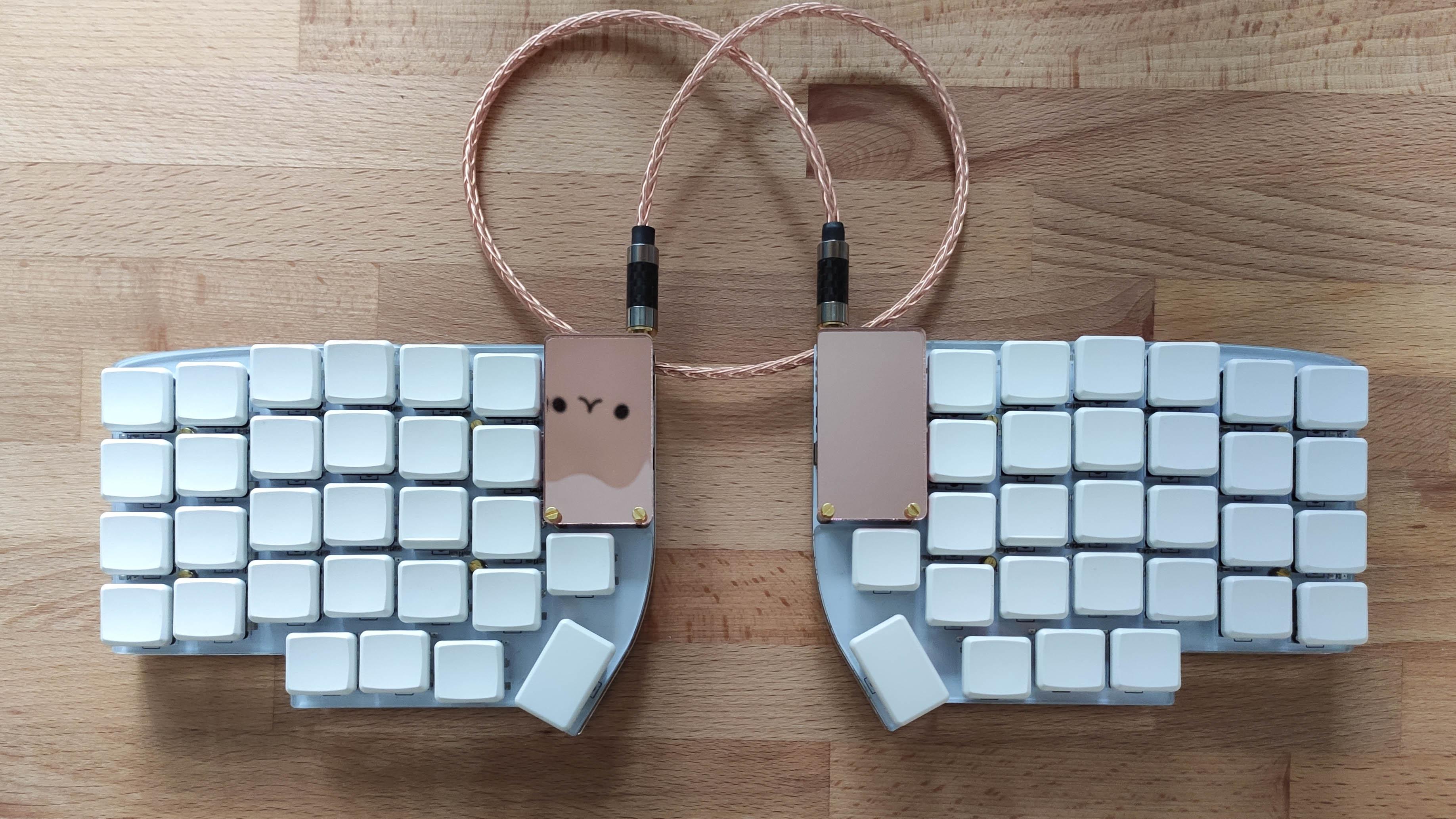 First Build, Lily58 Pro! | Scrolller