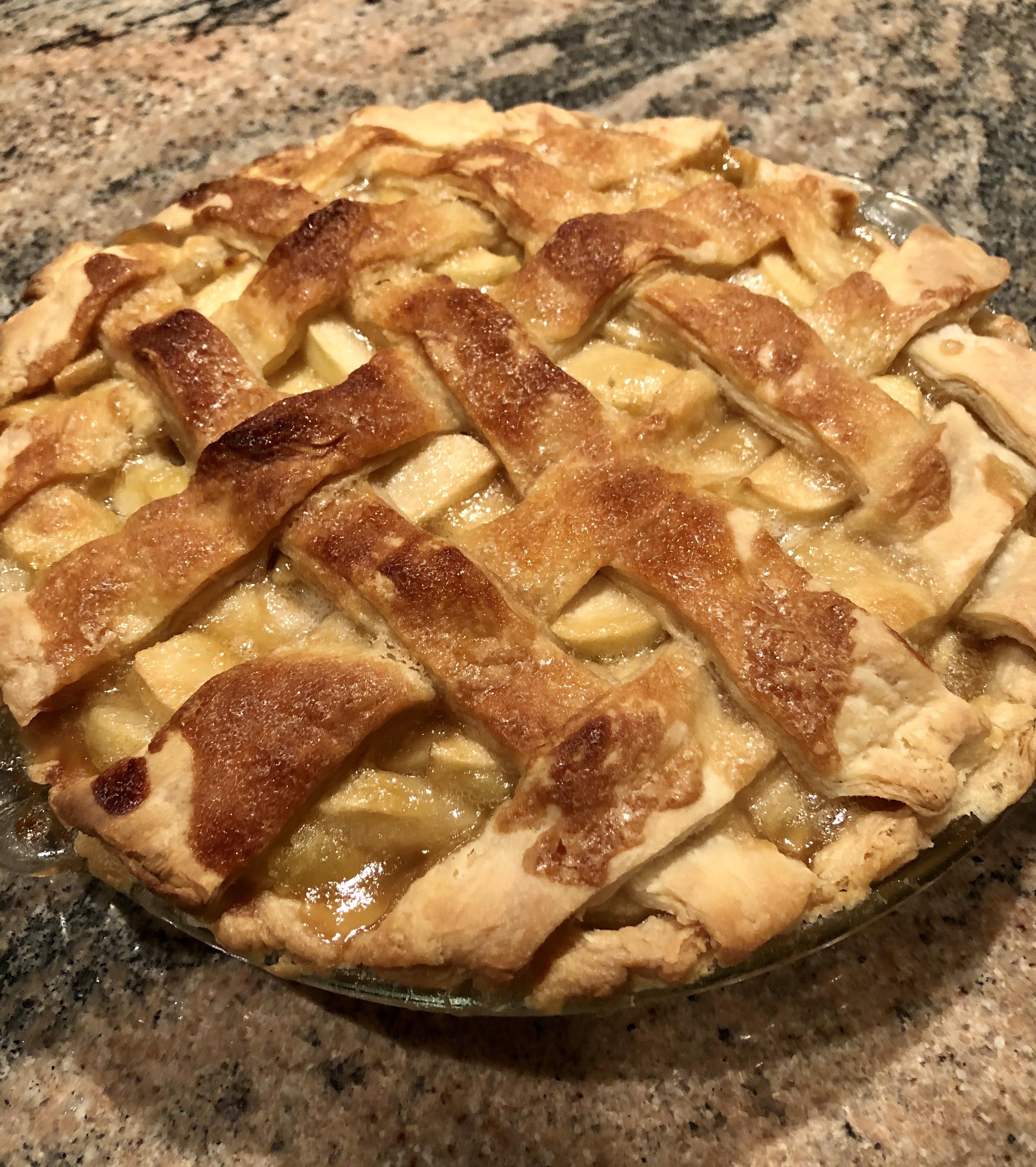 First go at a homemade apple pie | Scrolller