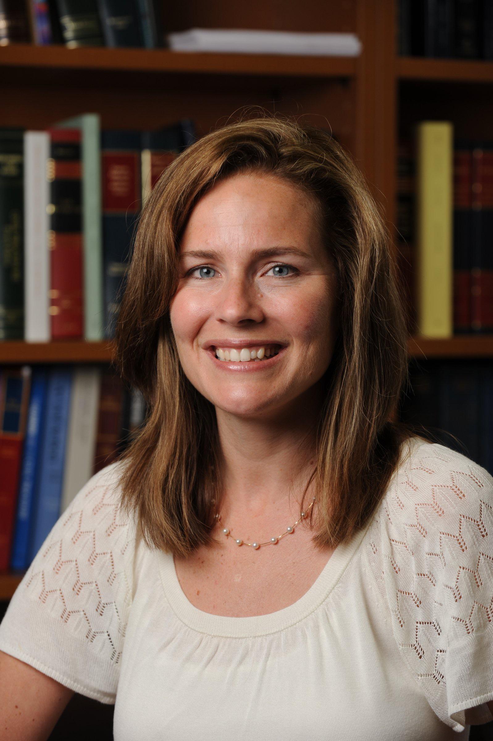 FIRST MILF JUSTICE INCOMING | Scrolller