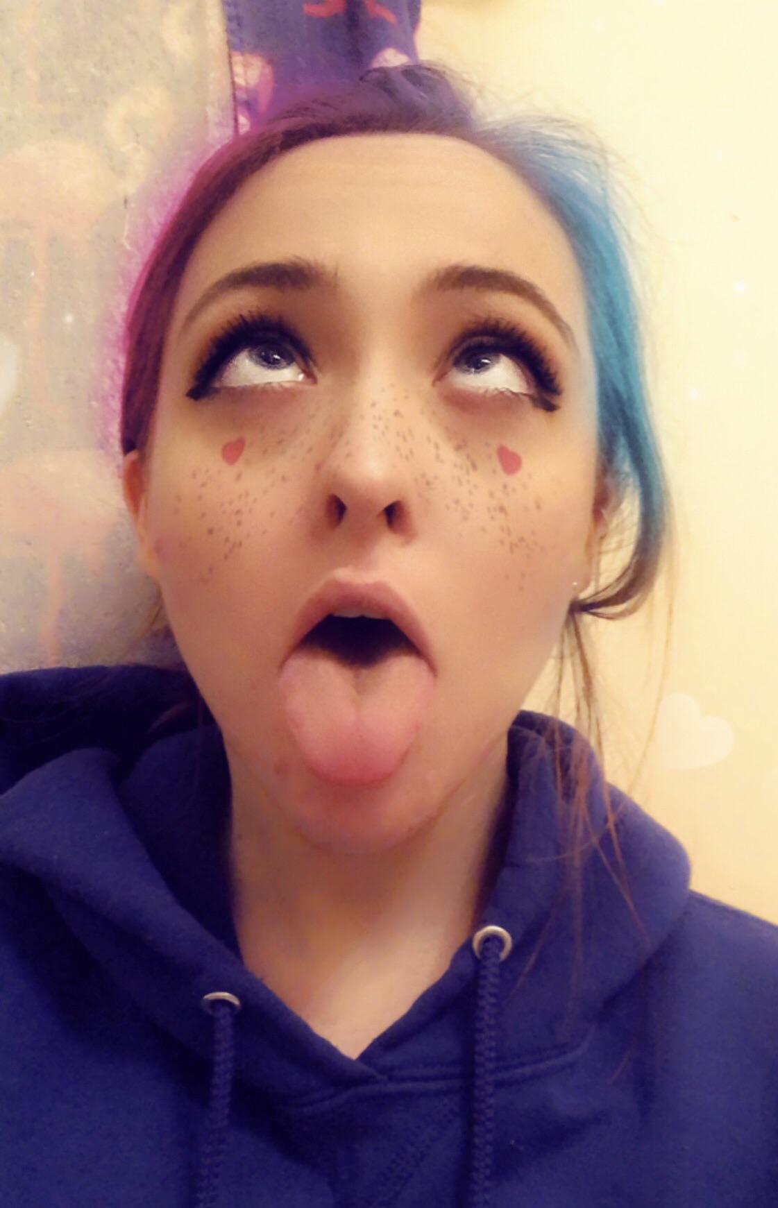 First post here 💕 @LunaFaye8 on Twitter | Scrolller