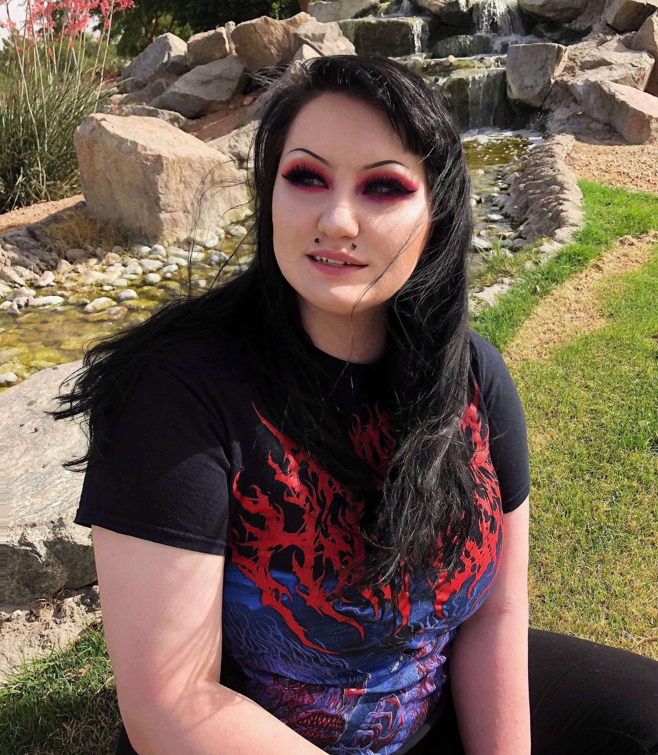 First post here, pls be nice :p | Scrolller