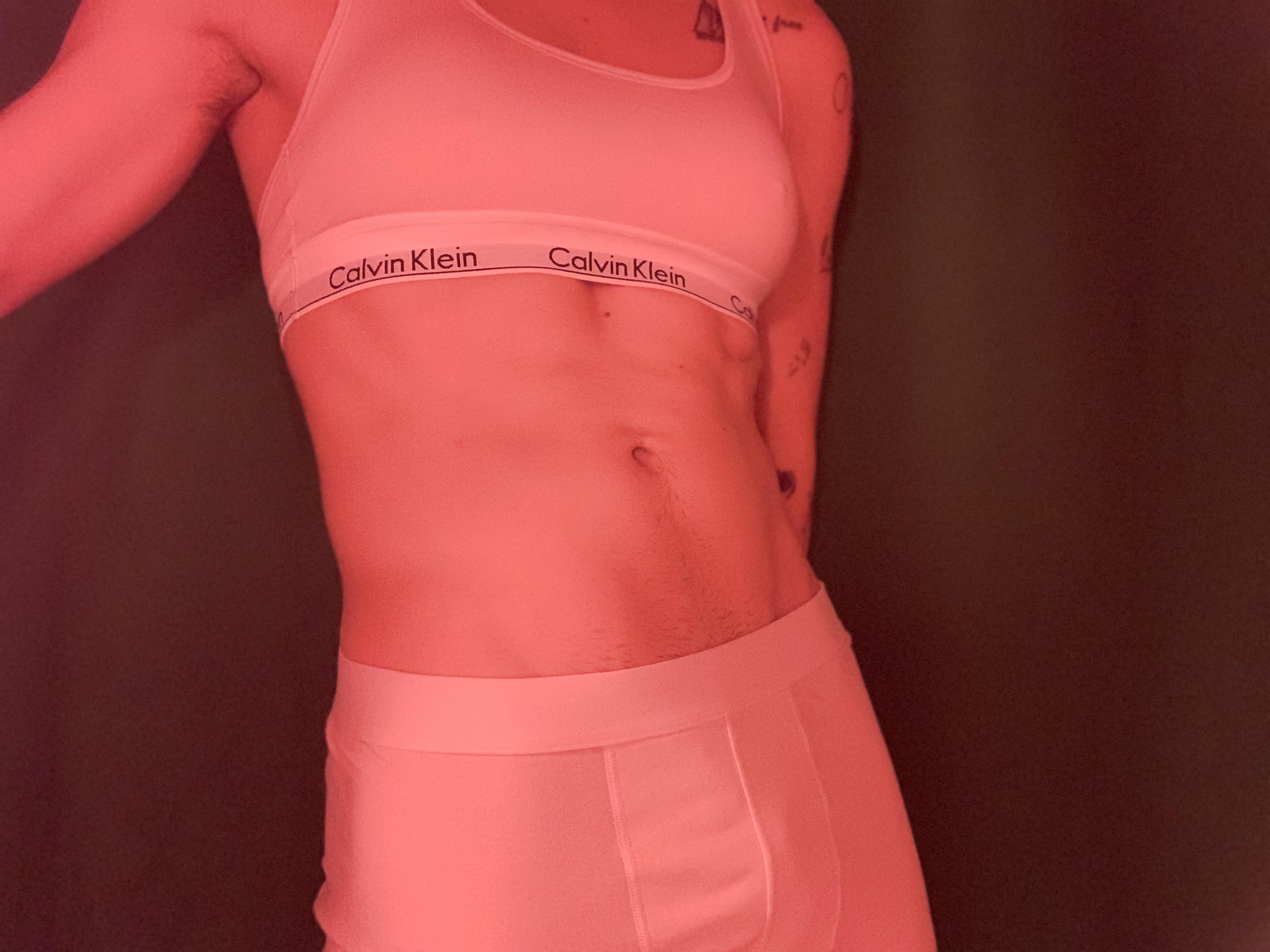 first post! hi, everyone 💕 | Scrolller