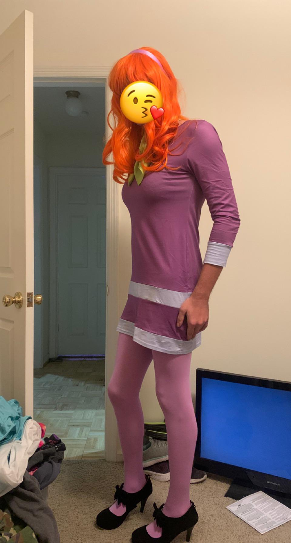 First time fully dressed | Scrolller