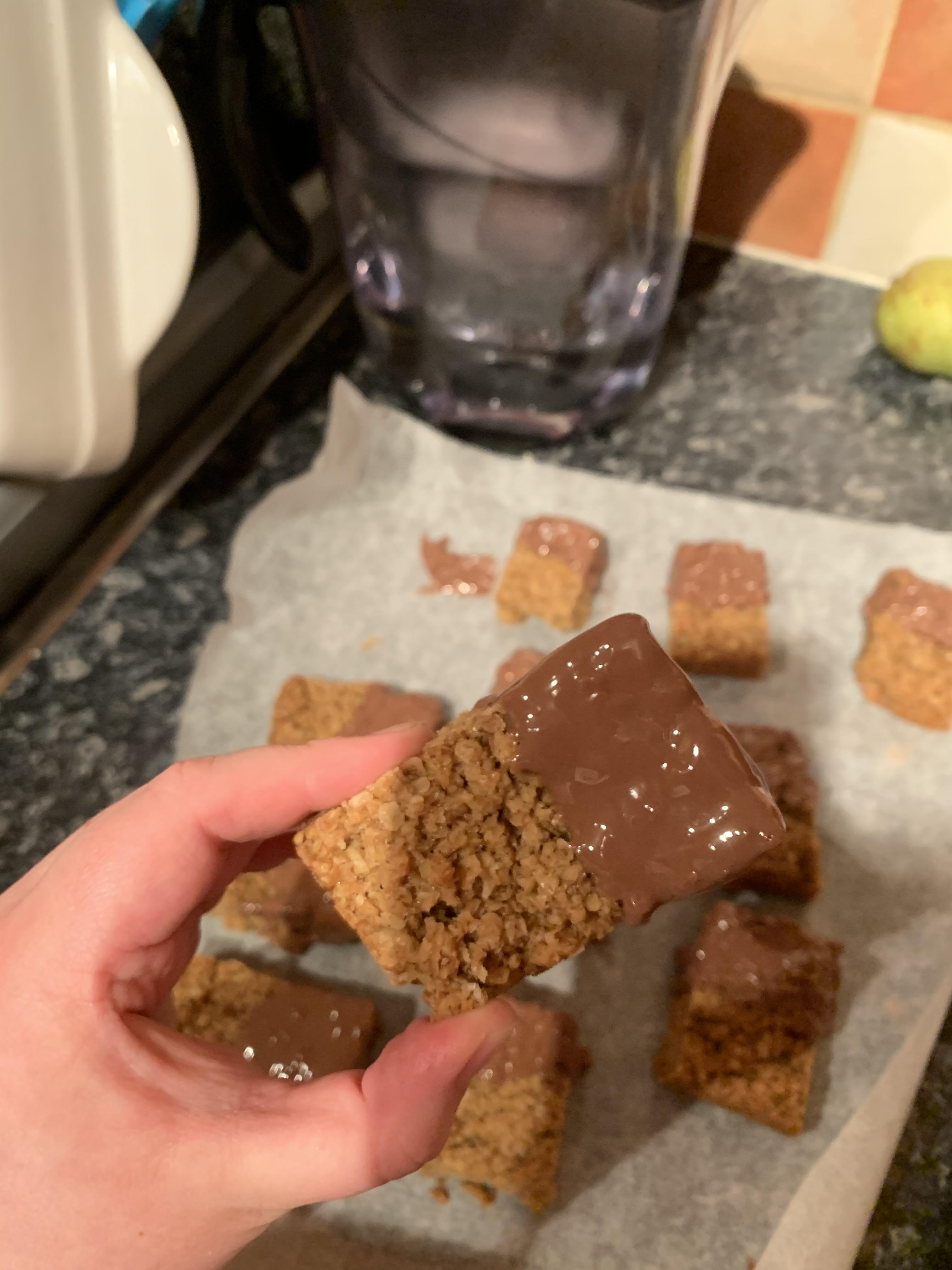 Flapjacks dipped in milk chocolate | Scrolller