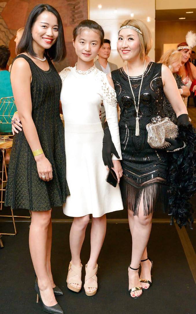 Flappers | Scrolller