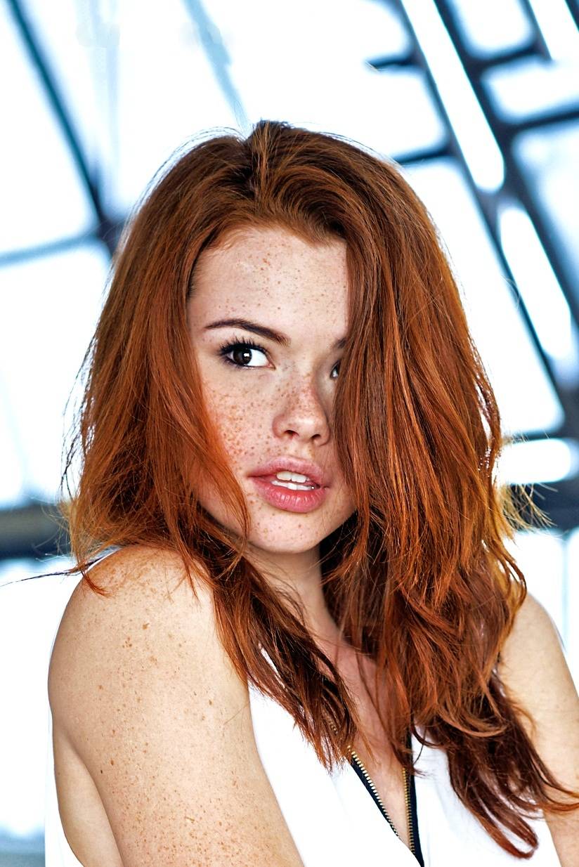 Flawless | Scrolller