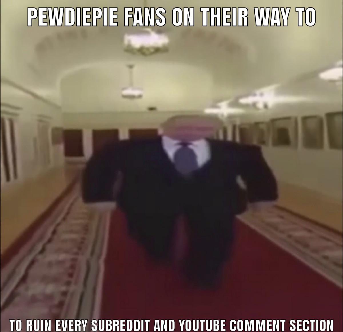 Floor gang moment 100 | Scrolller