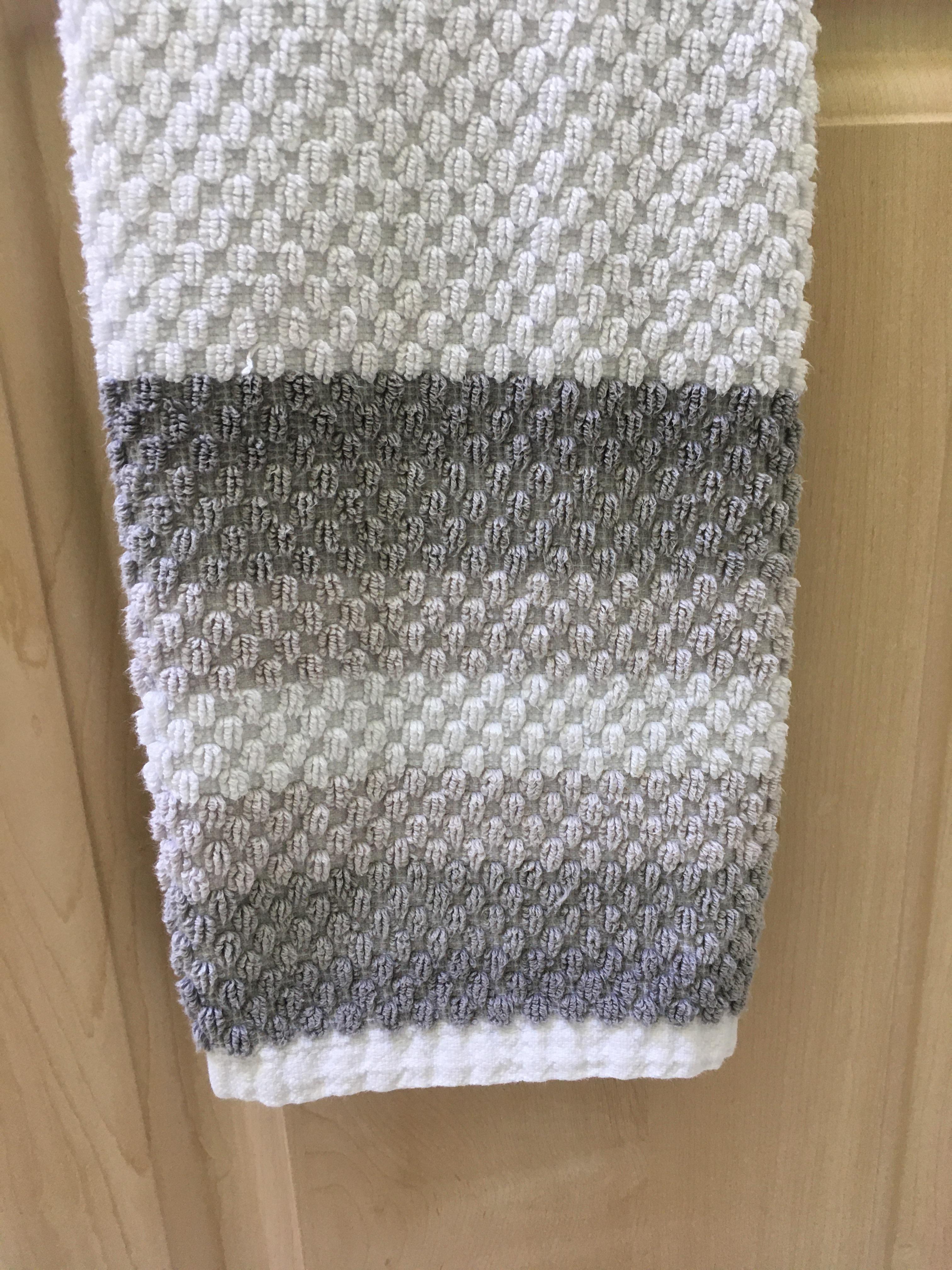 For the honor of Grayscale | Scrolller