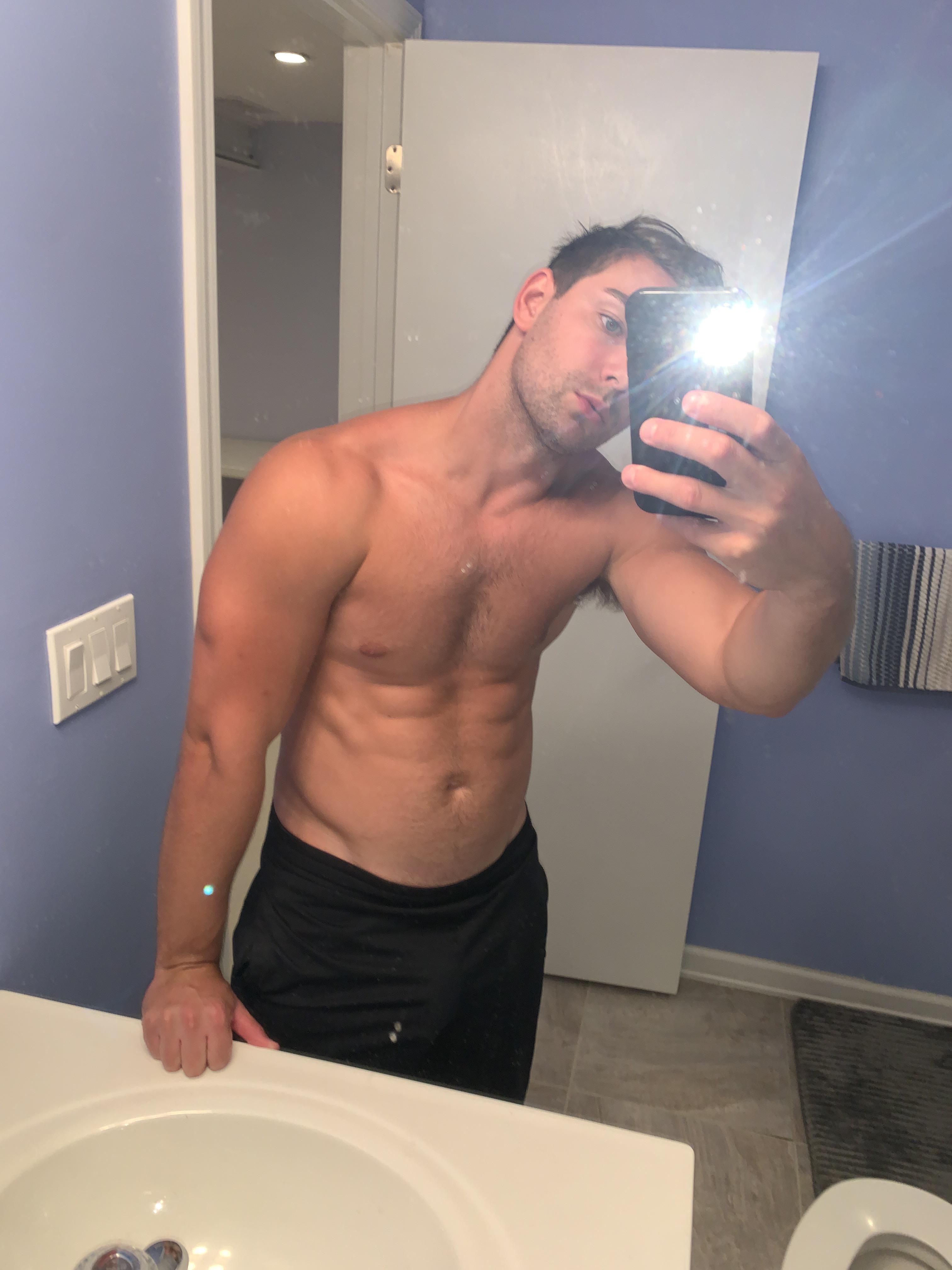 Free balling, can anyone spot the outline? | Scrolller