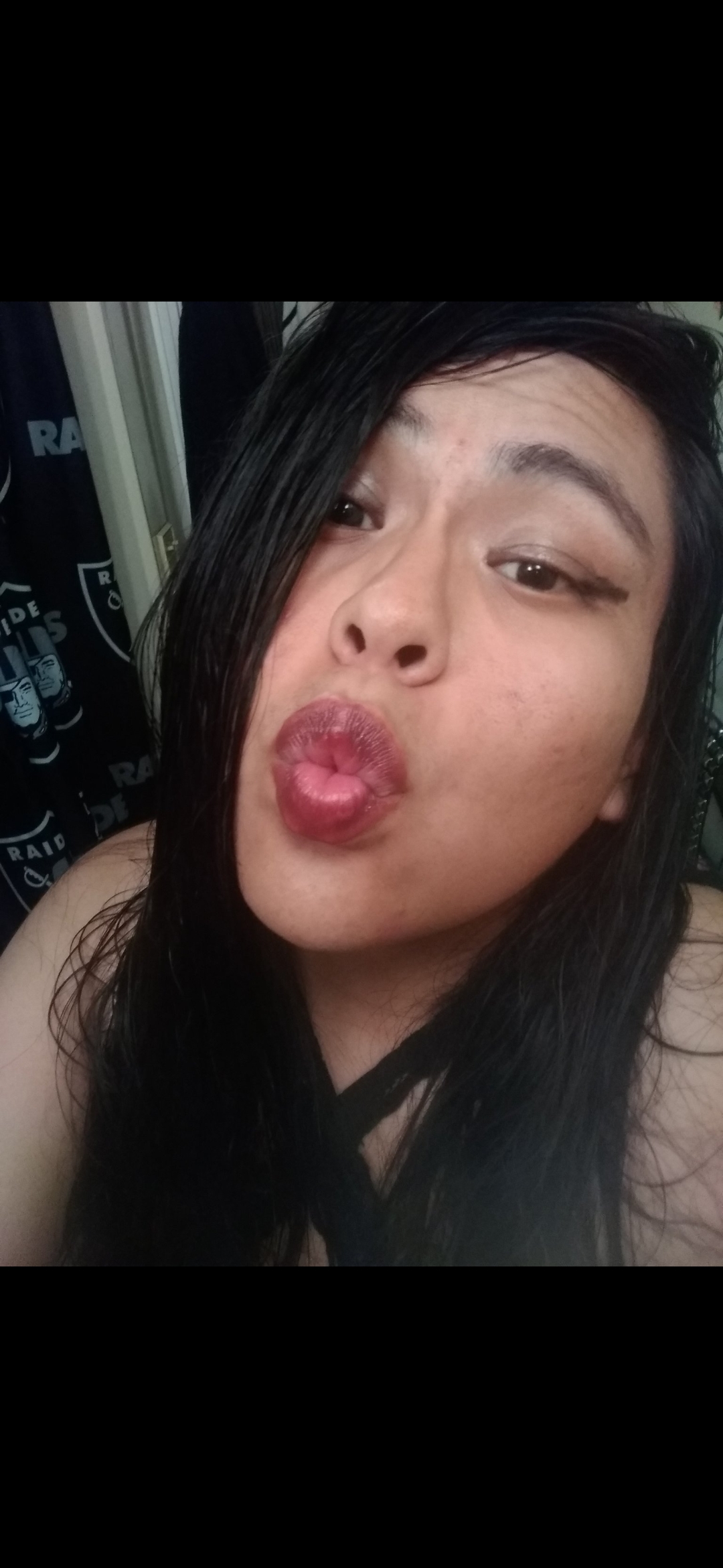 Free Kisses Scrolller