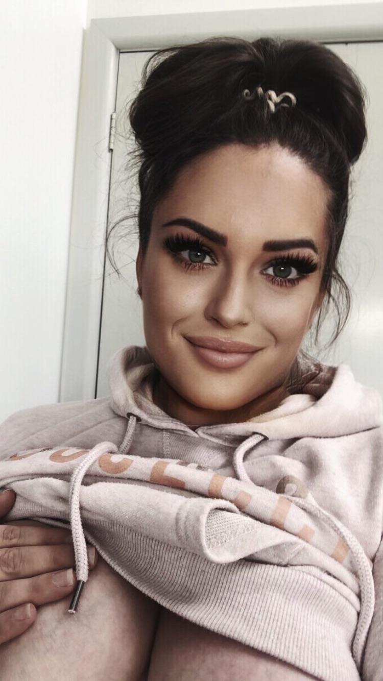 $$FREE OnlyFans!!! Cum over say hi 😋😘 Link below | Scrolller