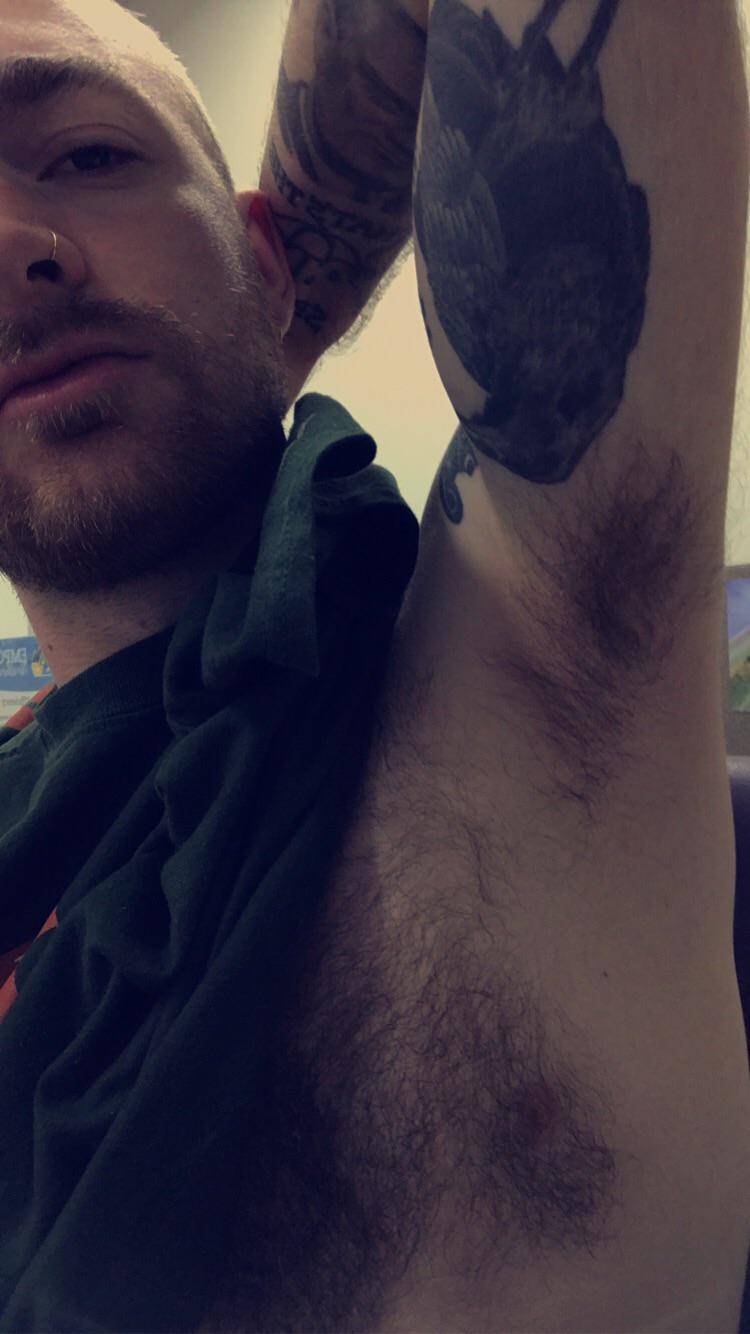 Free smells here. | Scrolller