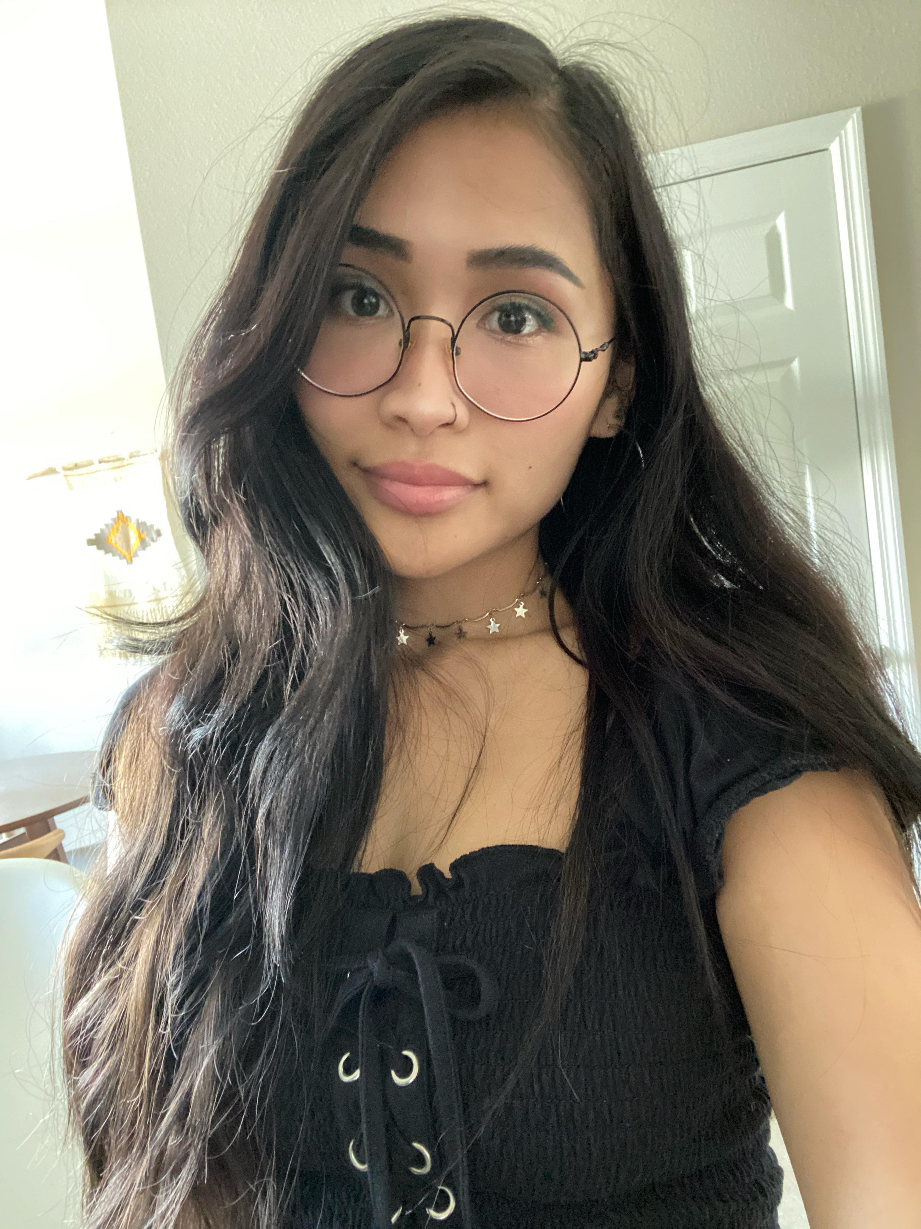 Friday is here ☺️ (over 18) | Scrolller