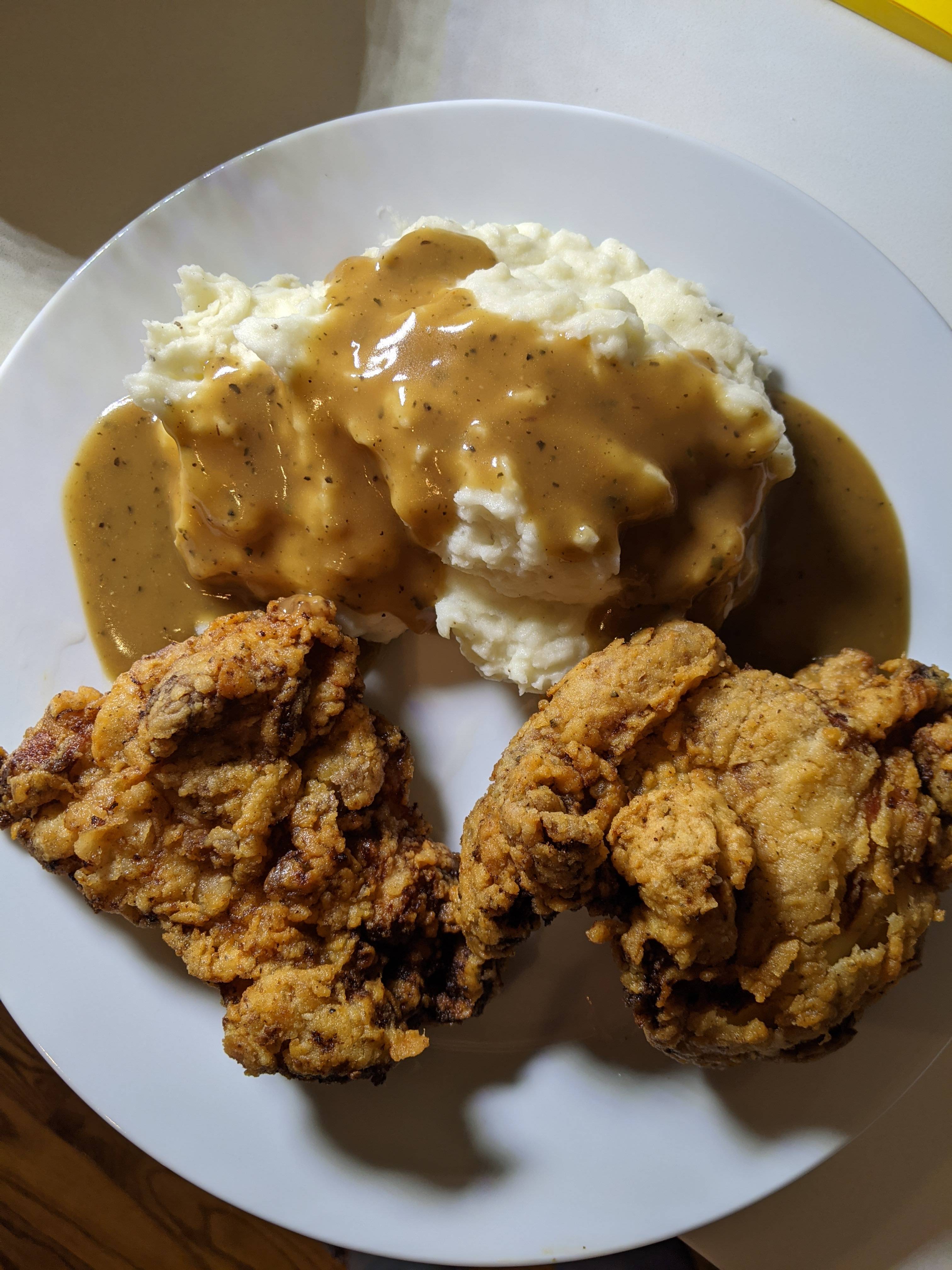 Fried chicken and mash [Homemade] | Scrolller