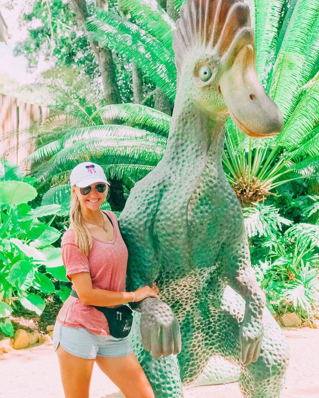 Friends with a dinosaur | Scrolller