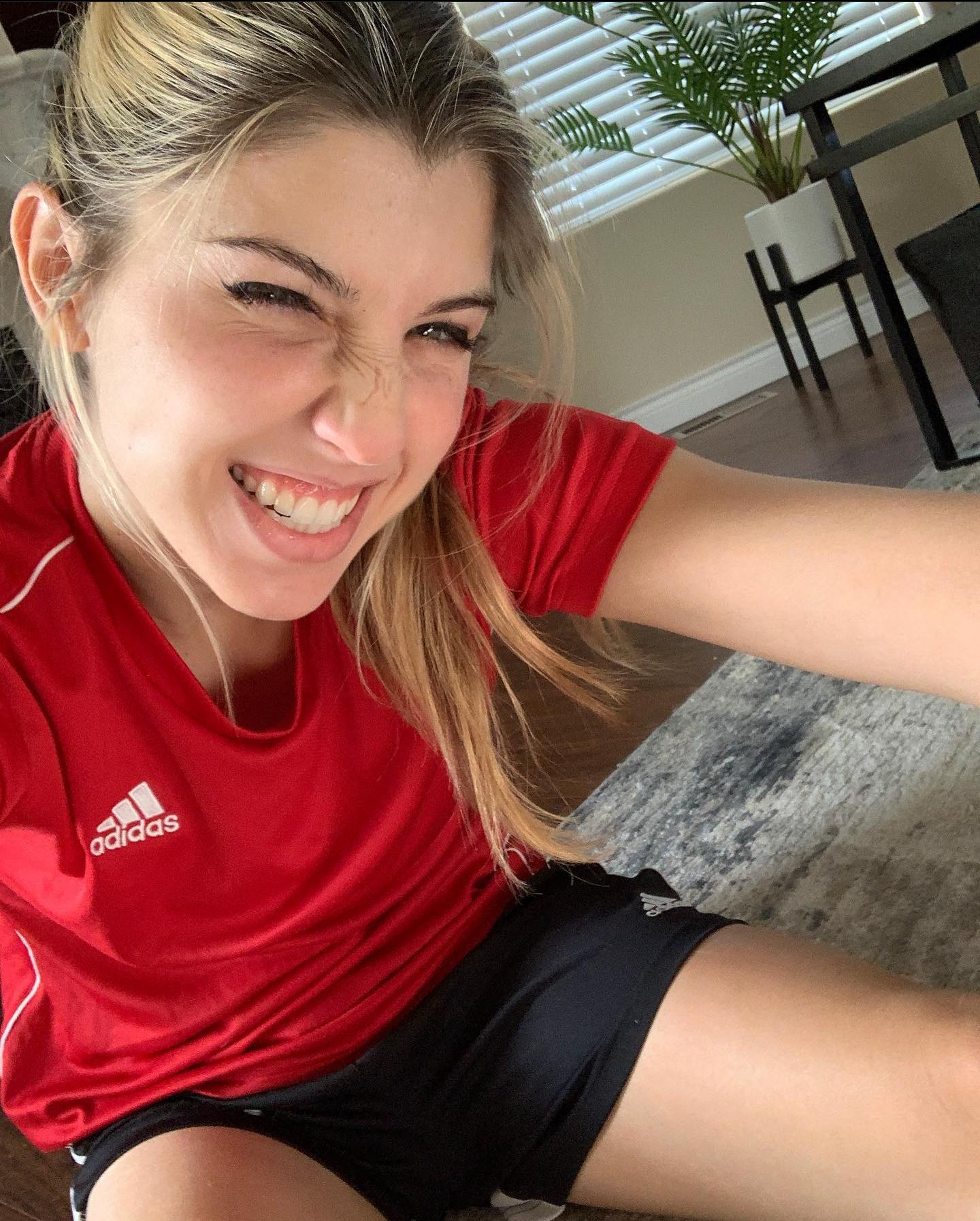 Frivvy really is super cute imo | Scrolller