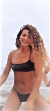 From Sofie Dossi's tiktok | Scrolller