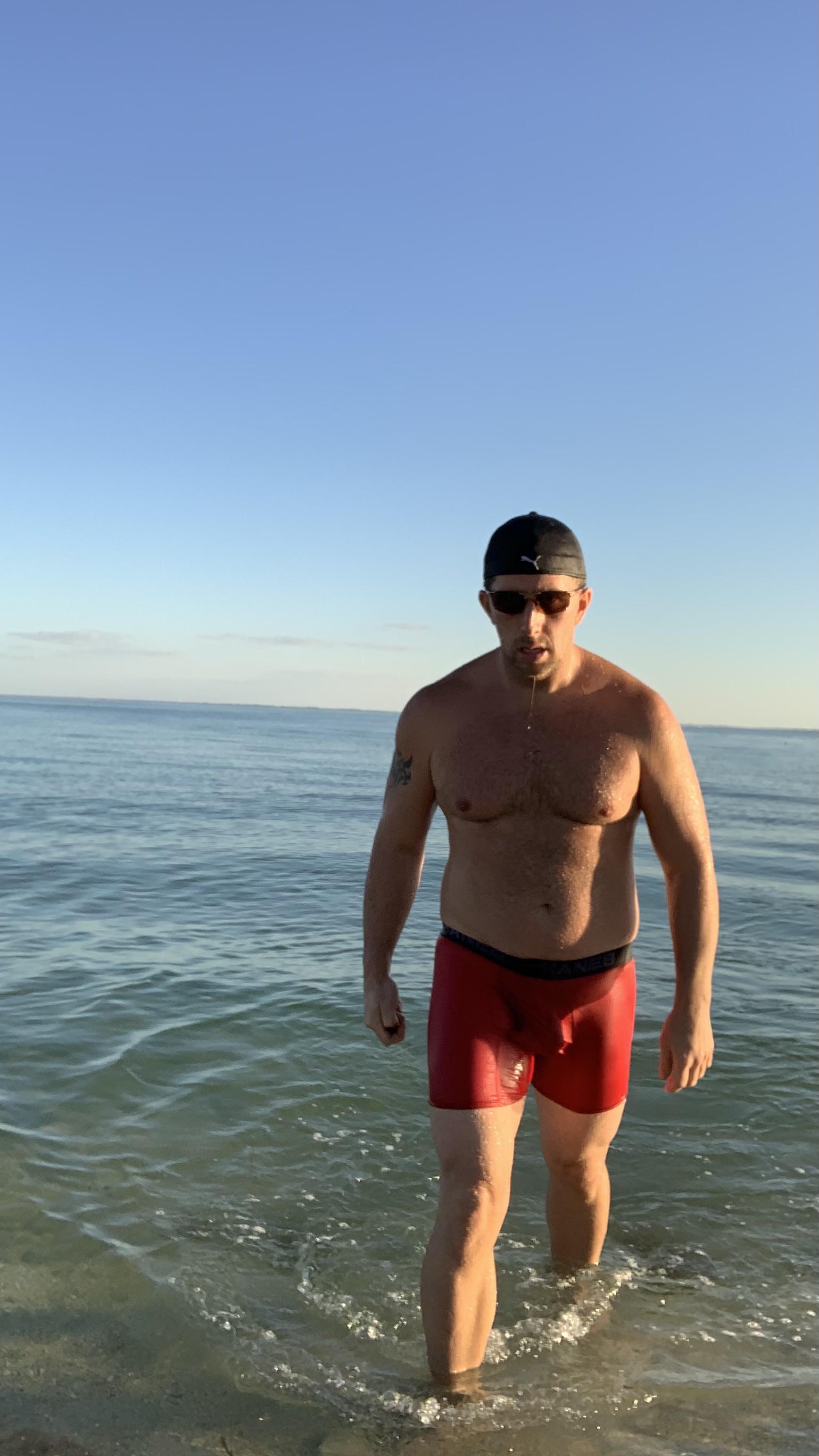 From the ocean a new bulge emerges. | Scrolller