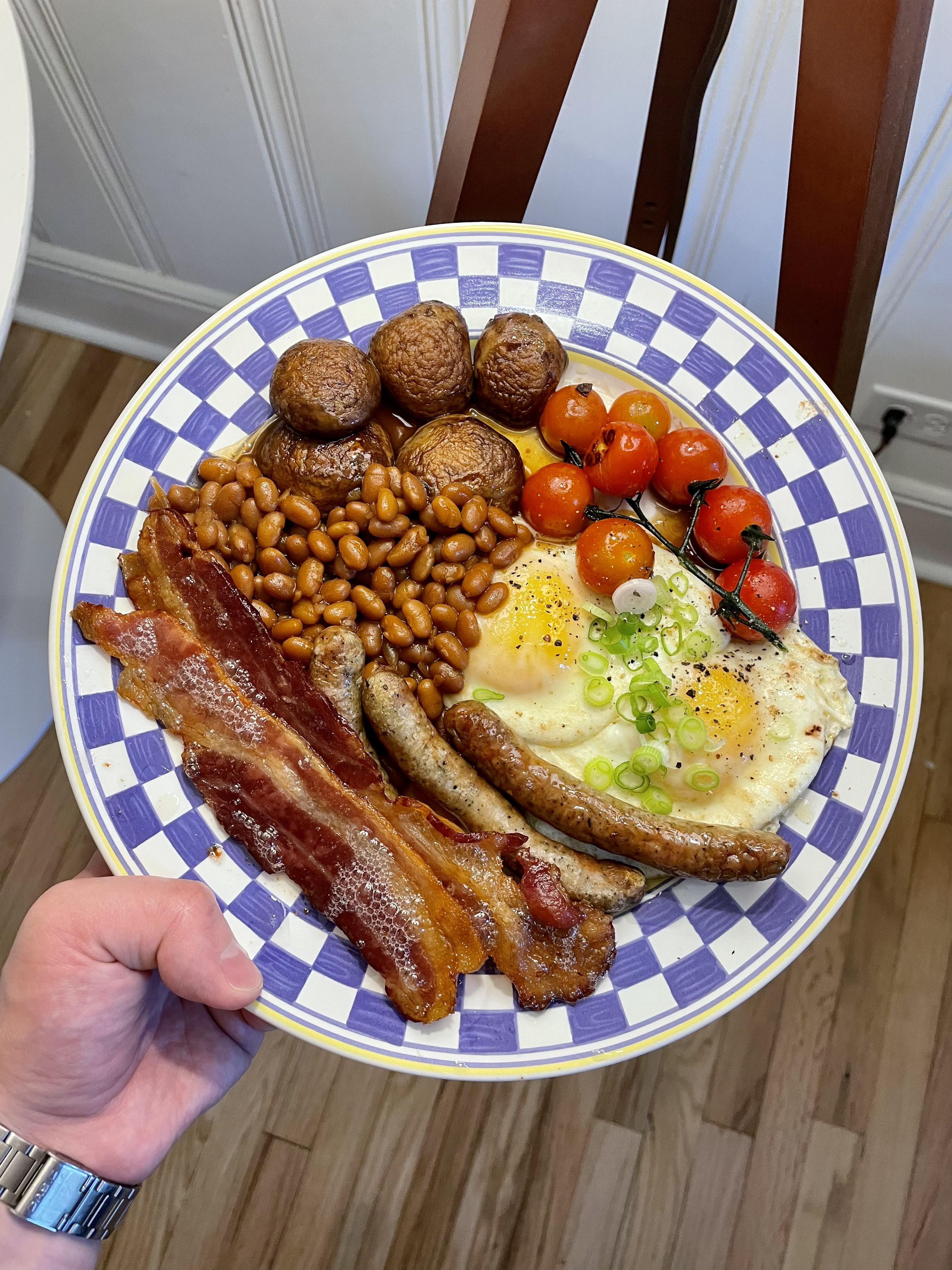 Full English Breakfast, sans black pudding | Scrolller