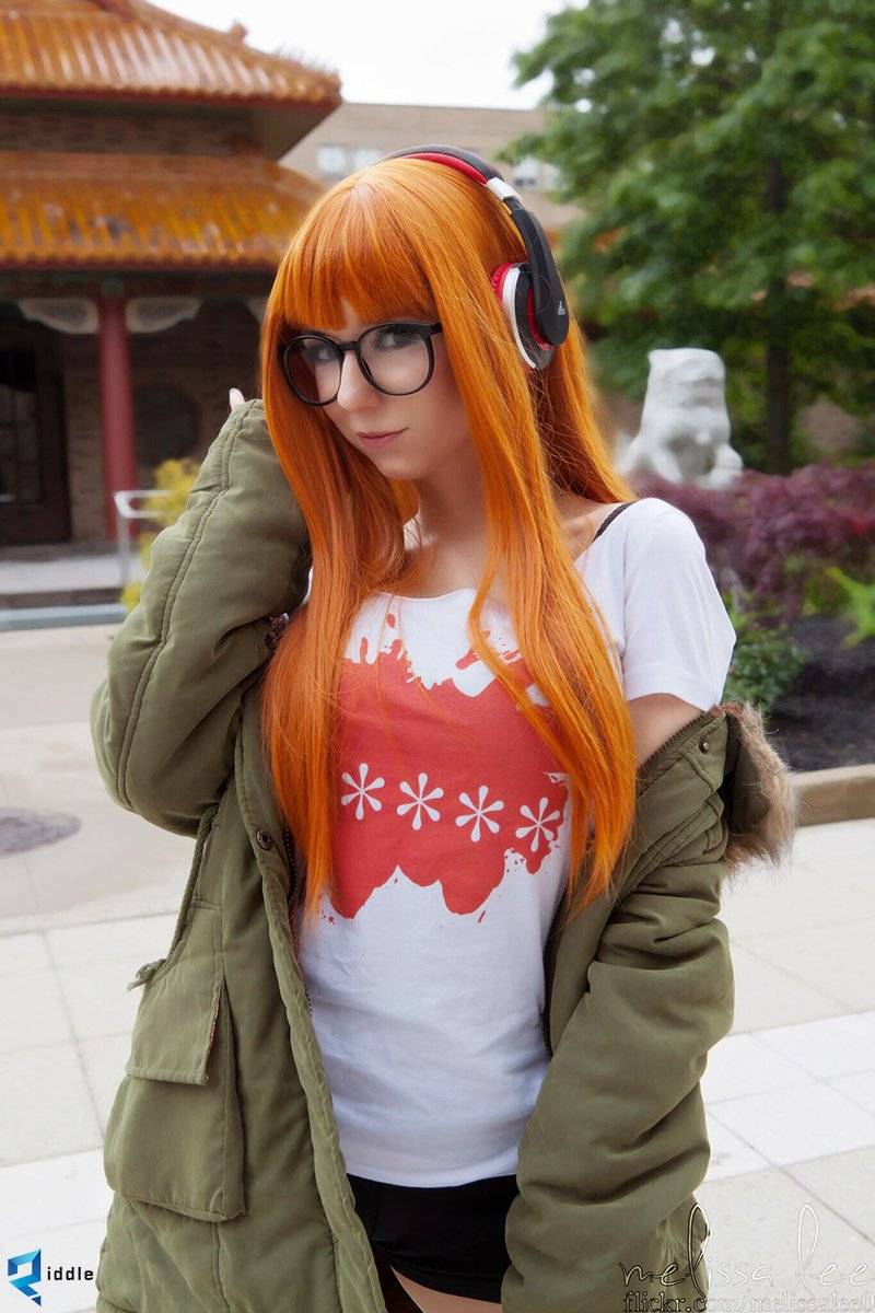 Futuba Sakura | Scrolller