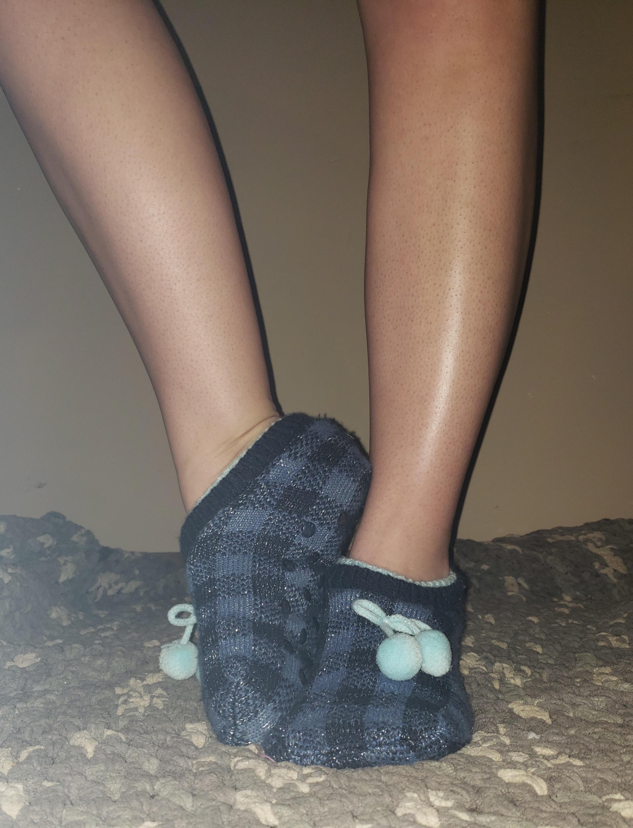 Fuzzy Socks are the best. | Scrolller