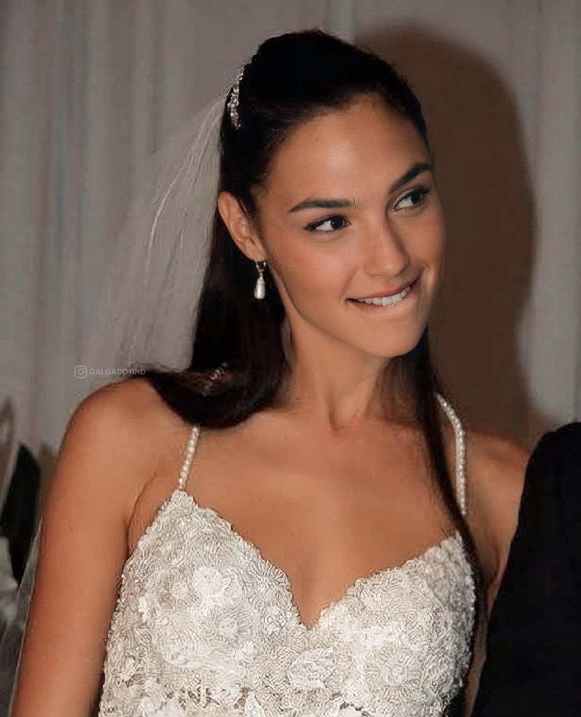 Gal Gadot can’t wait to get to the honeymoon | Scrolller