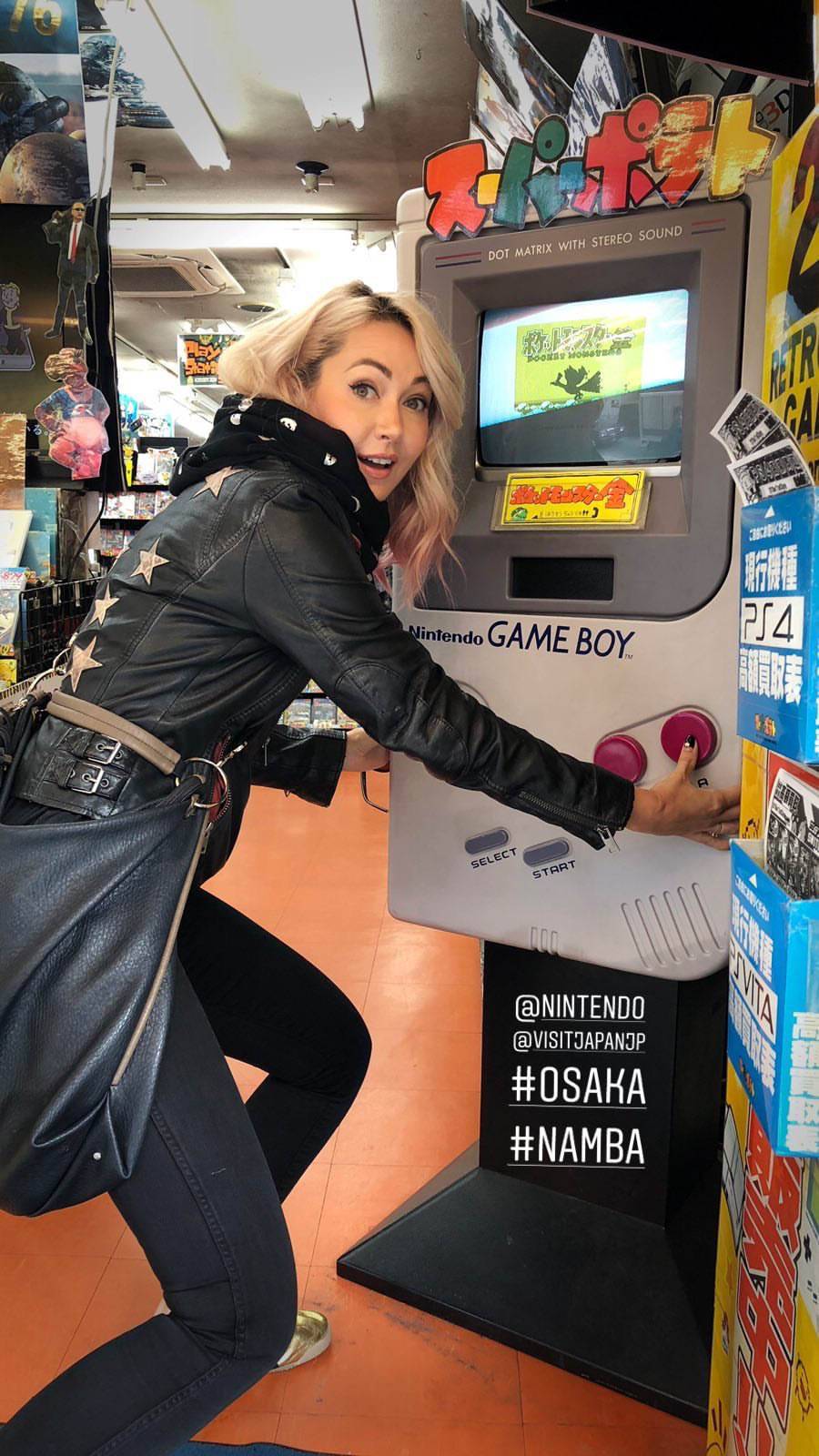 Game Boy | Scrolller