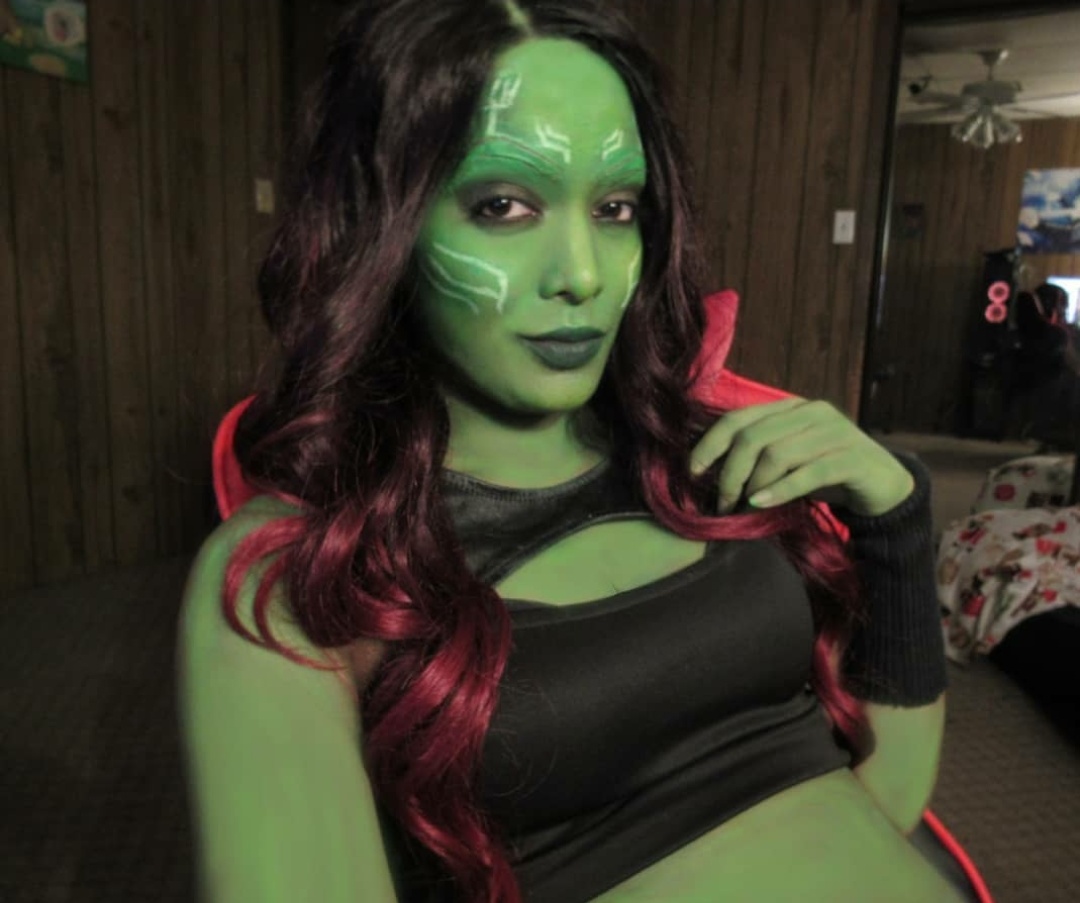 Gamora cosplay by Indielyn 💚 | Scrolller