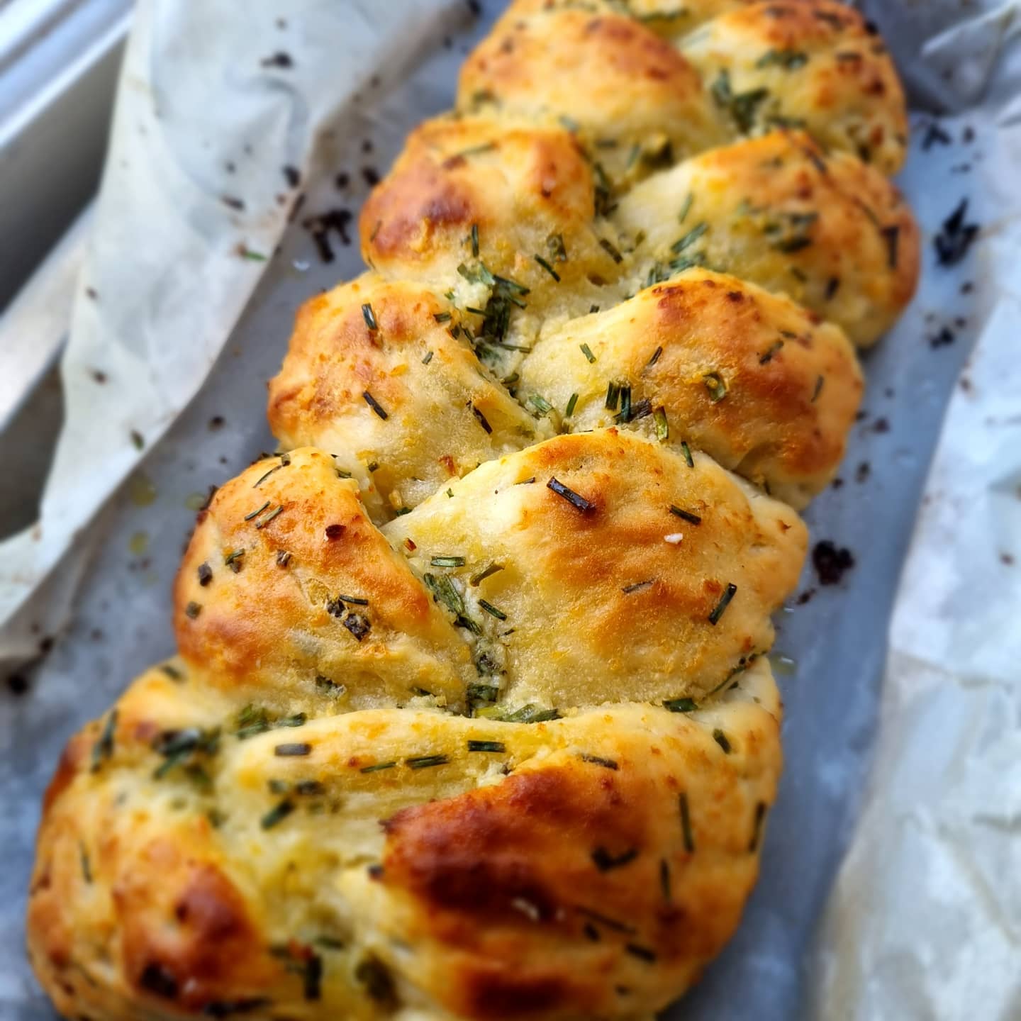 Garlic Bread | Scrolller