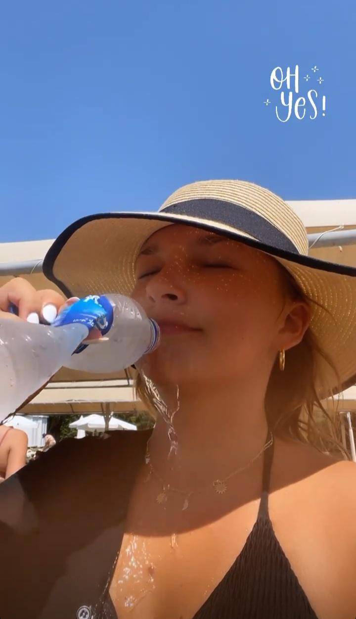 Genau so sieht sie aus wenn sie meine ladung sperma ins Gesicht bekommt 💦 | Scrolller