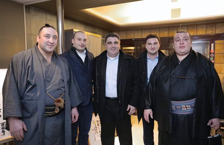 Georgian Sumo | Scrolller