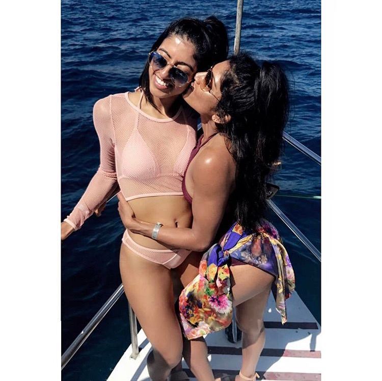 Getting close | Scrolller