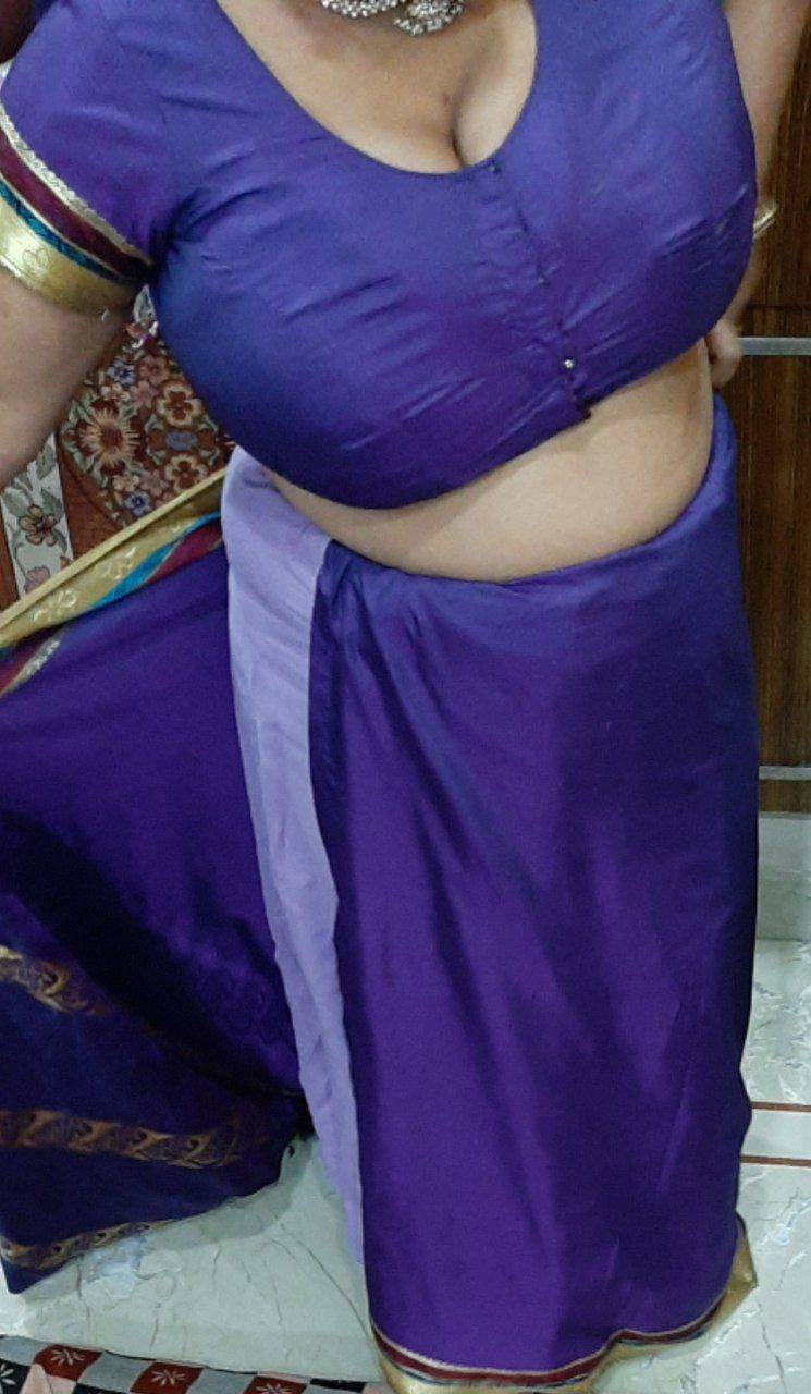 Getting hard watching your mom boobs bulging out gives so much pleasure | Scrolller