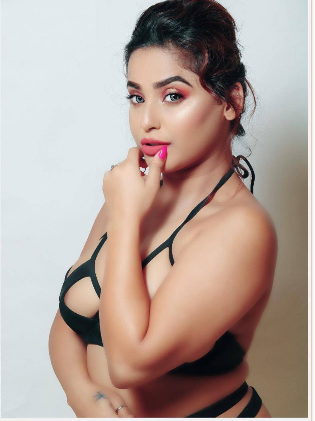 How do you like her? | Scrolller