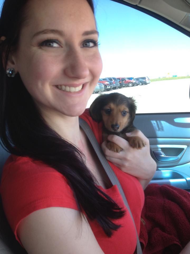 Girl from the front page | Scrolller