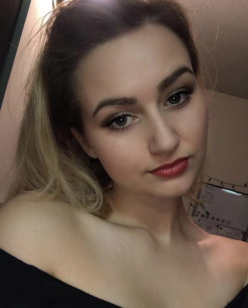 girlfriend’s big sis | Scrolller