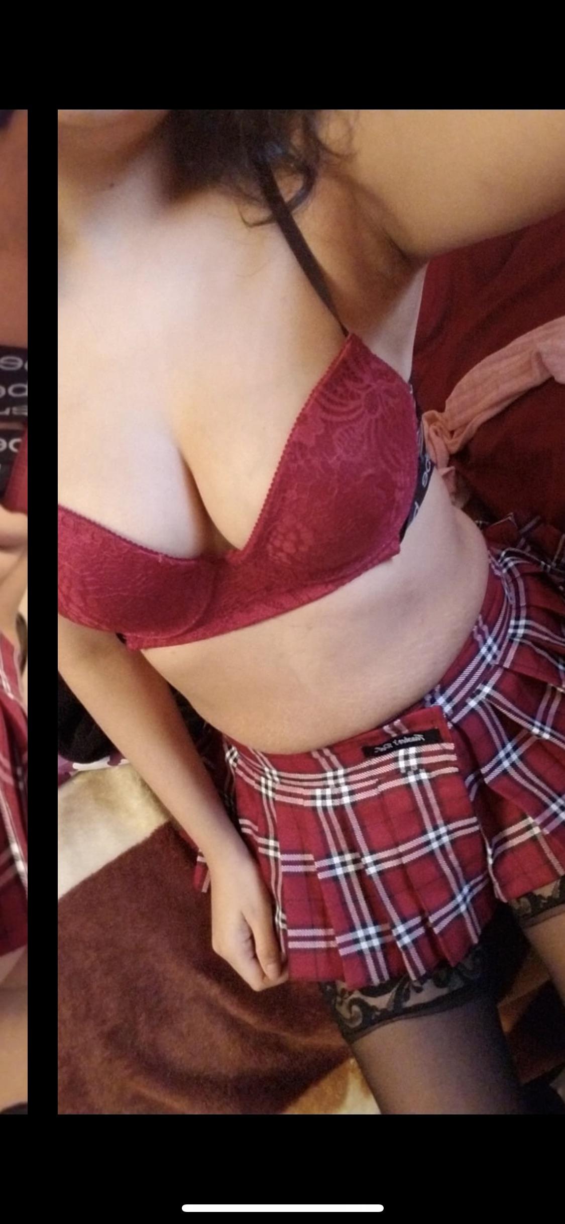 Girlfriend wants to be doubled teamed for her birthday any takers | Scrolller