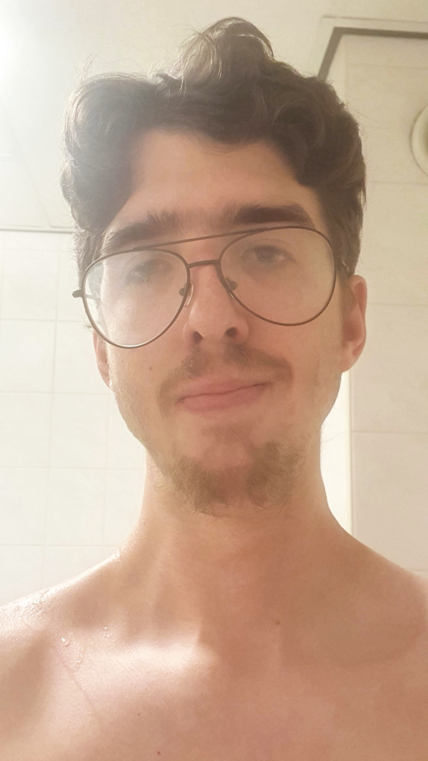 Glasses and a hot shower do not match | Scrolller