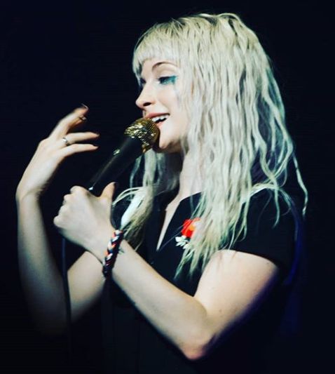 Glitter tears 1 | Scrolller