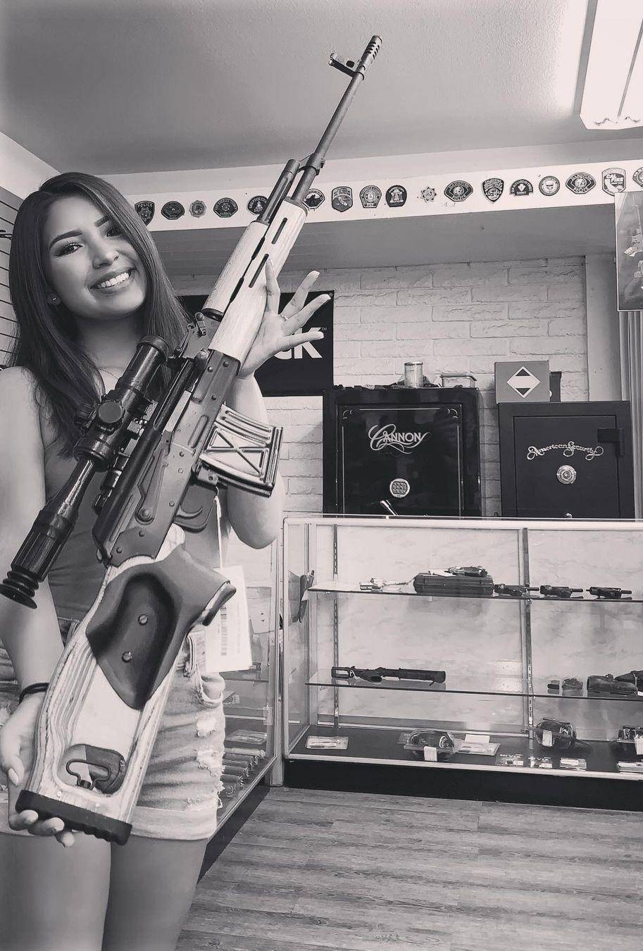 Glock Block | Scrolller